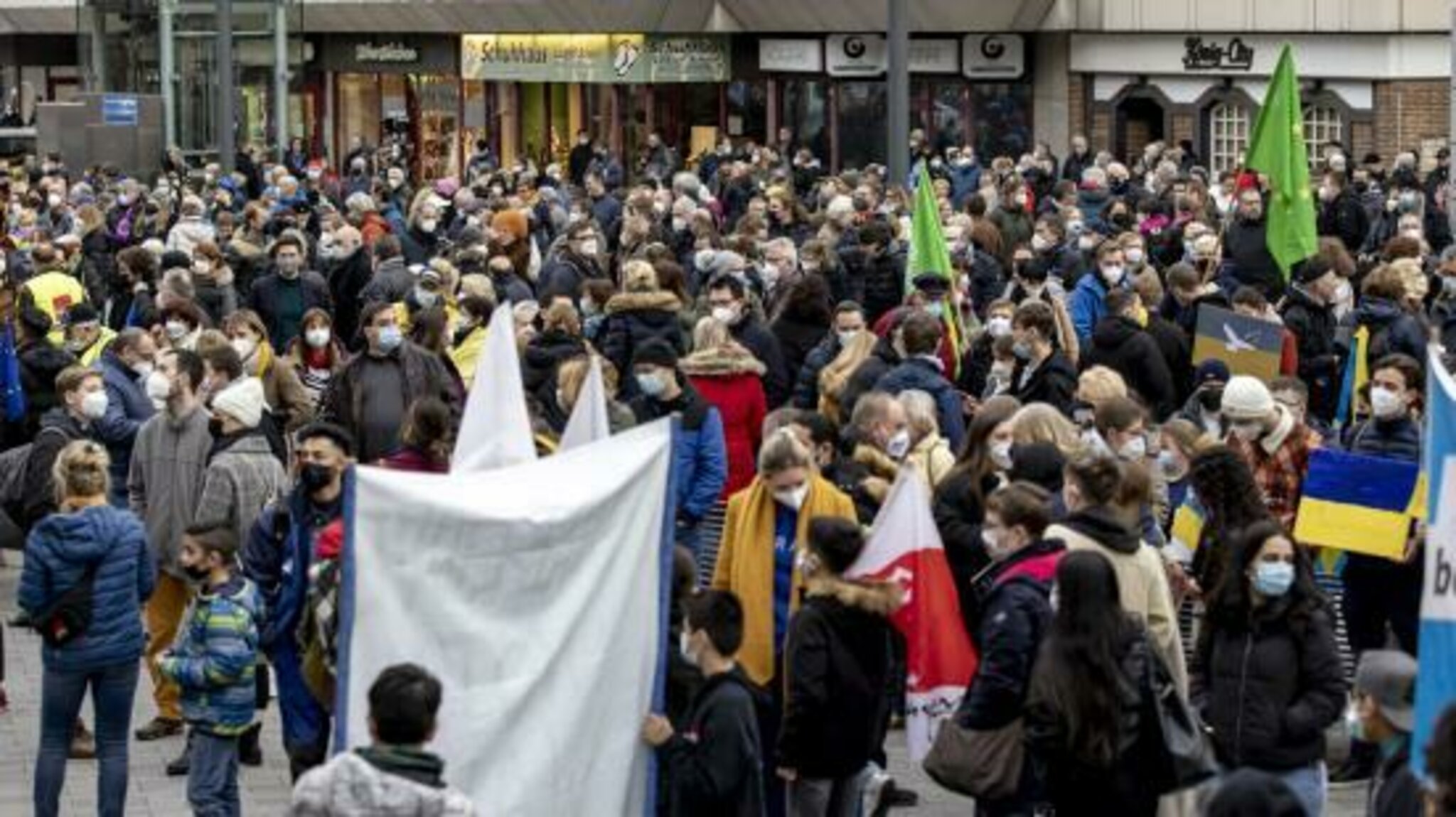 Task Force Ukraine schaltet Hotline: Treffen mit allen städtischen Akteuren - Gelsenkirchen