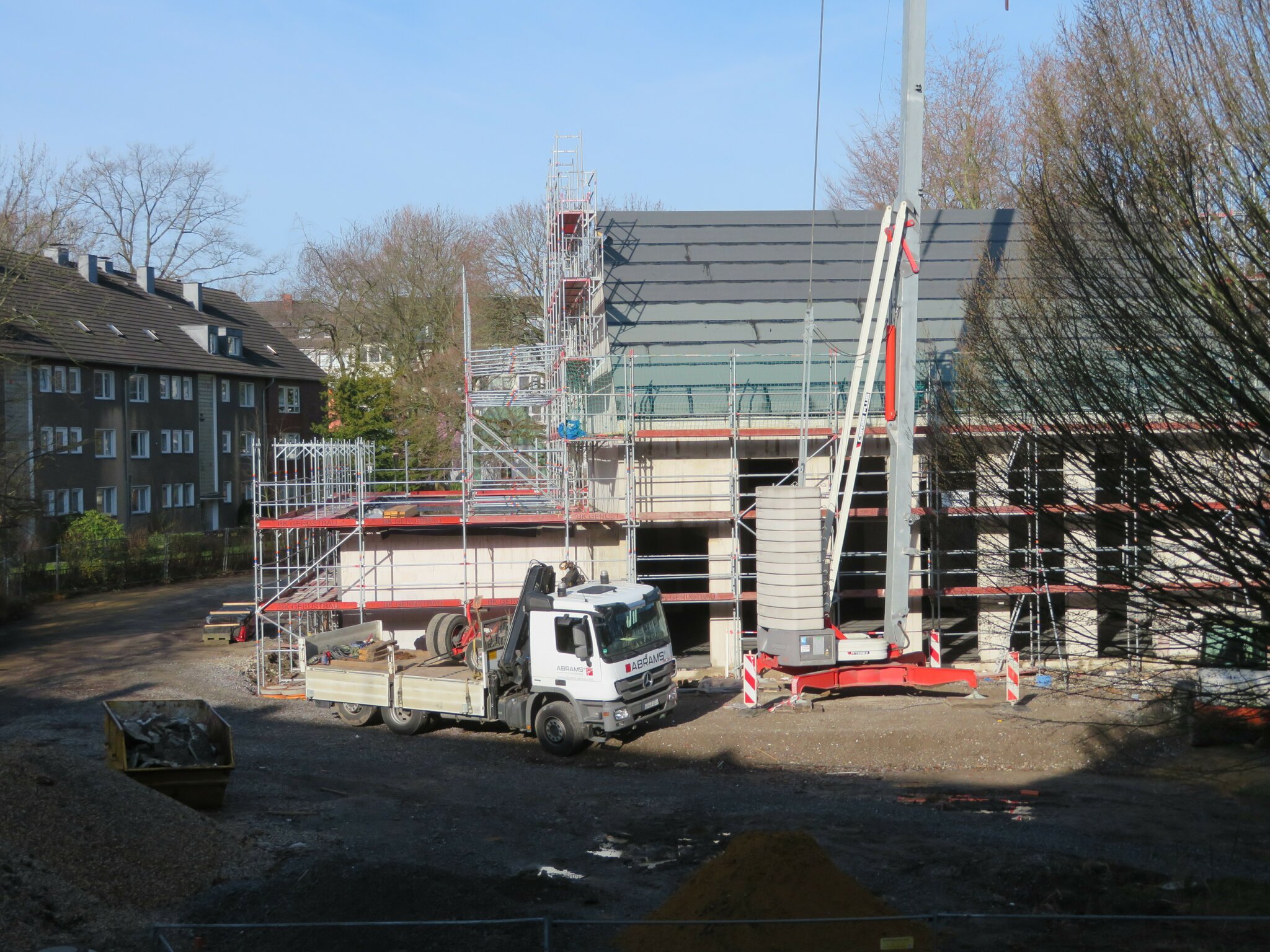Die Neuapostolische Kirche...: Der Kran ist weg... - Essen-Süd