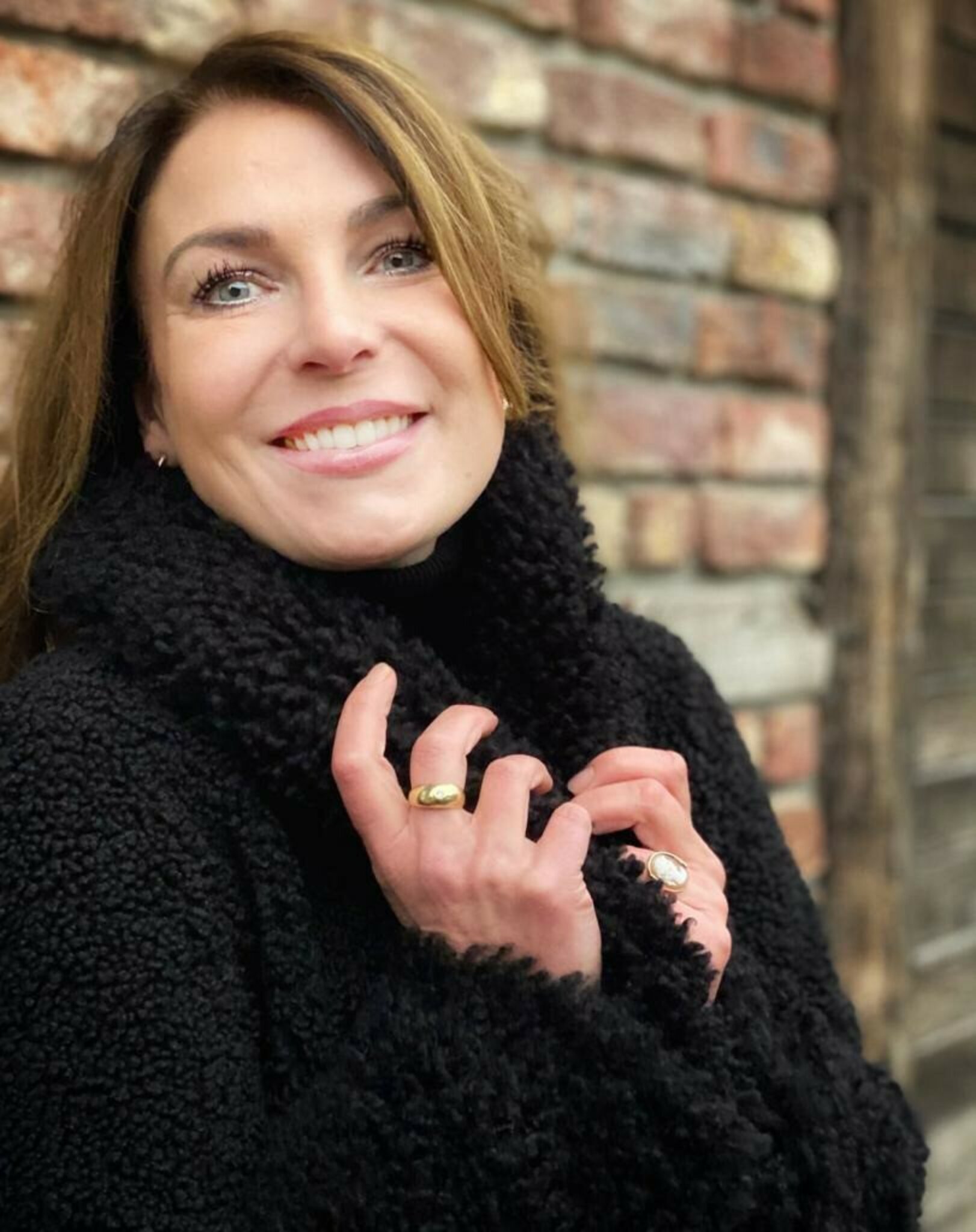 Simone Fischer ist Stargast am 7. April: Bestseller Blues im Ratinger ...