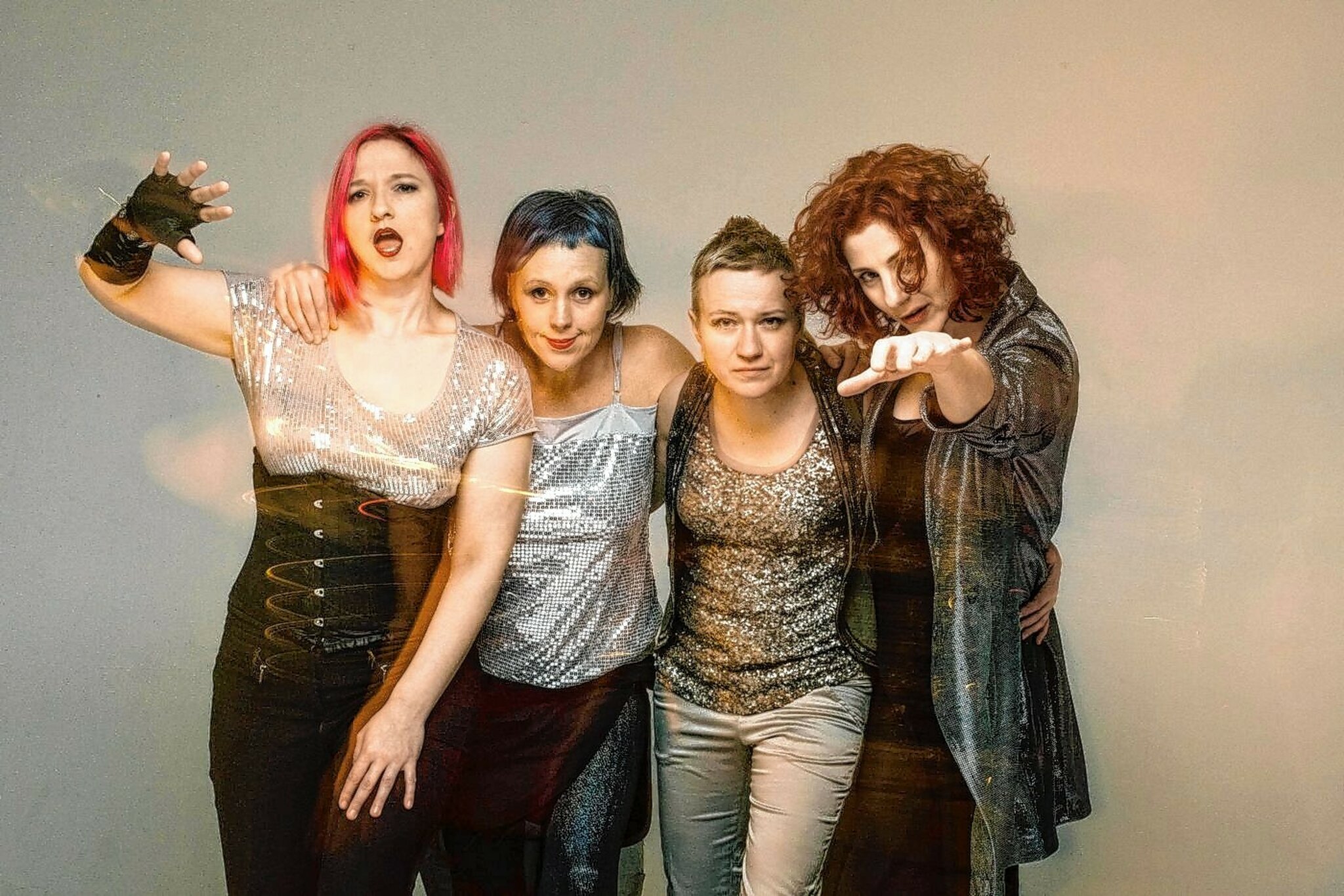 Konzert in Mülheim: Iva Nova tritt im Ringlokschuppen auf - Mülheim an der Ruhr