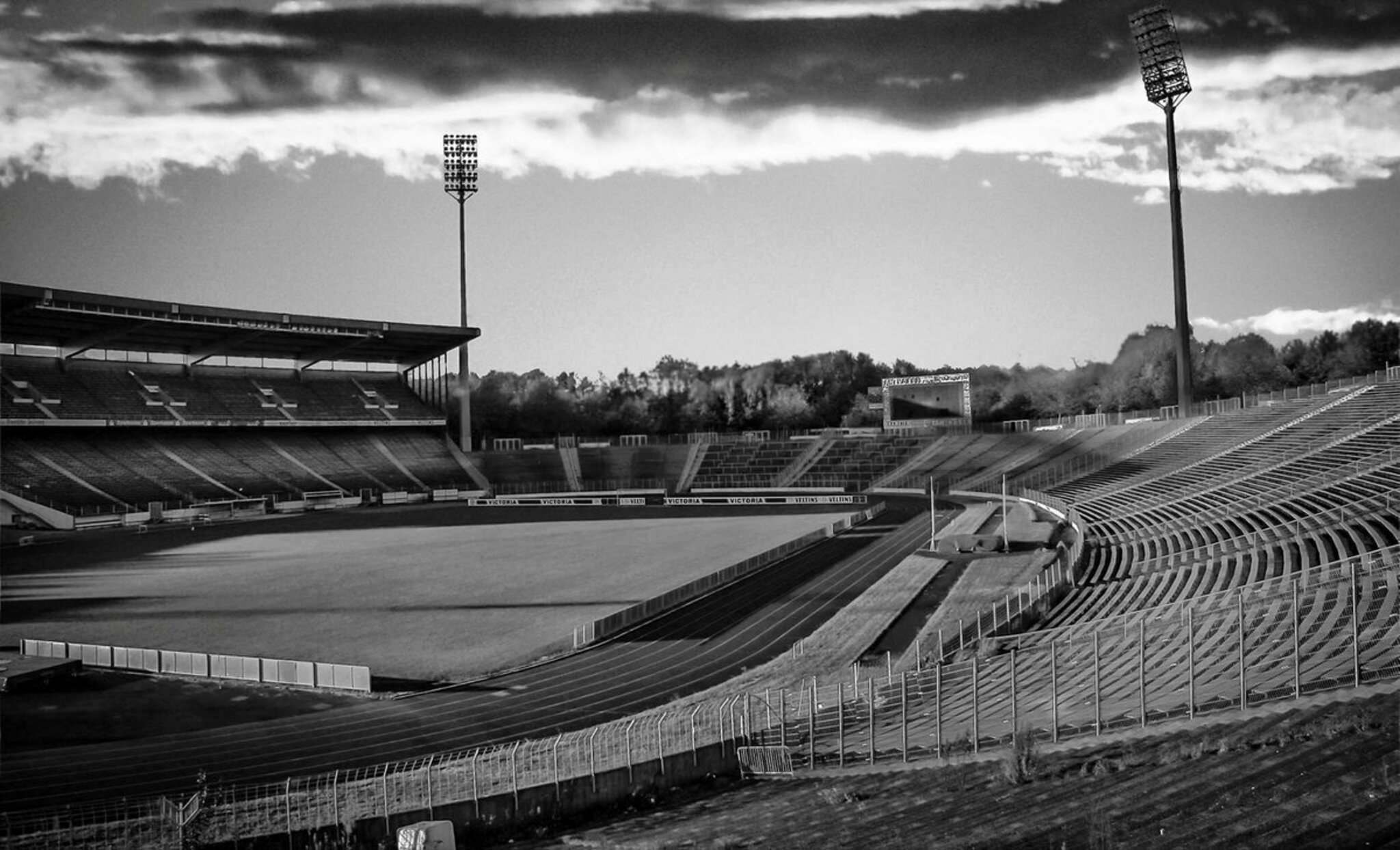 schalke04.de: Nach dem öffentlichen Trainingsauftakt: Autogrammstunde ...
