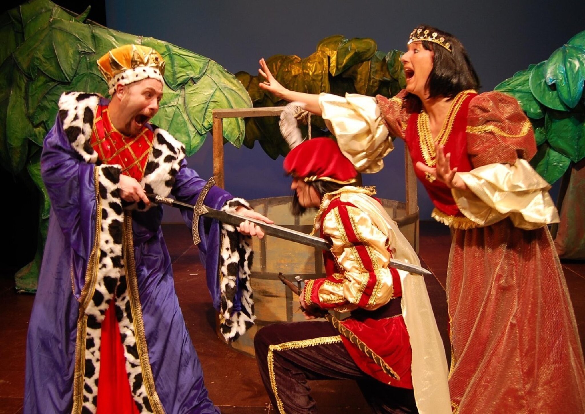 Familienprogramm in der Niebuhrg: Märchenwelt steht Kopf - Oberhausen