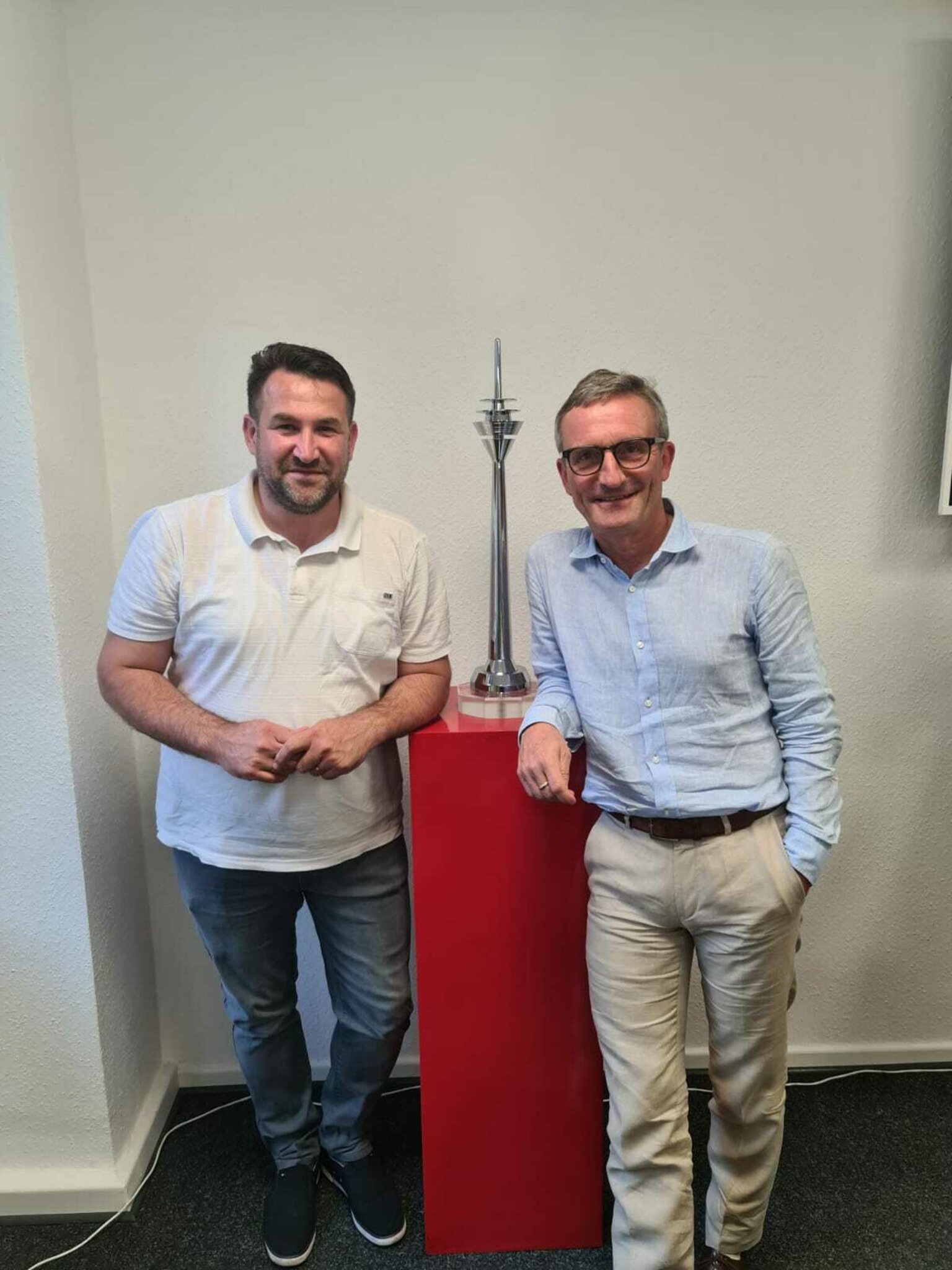 Besuch Rathaus Düsseldorf: Thomas Geisel (SPD) 'Grenzgänger' - Duisburg