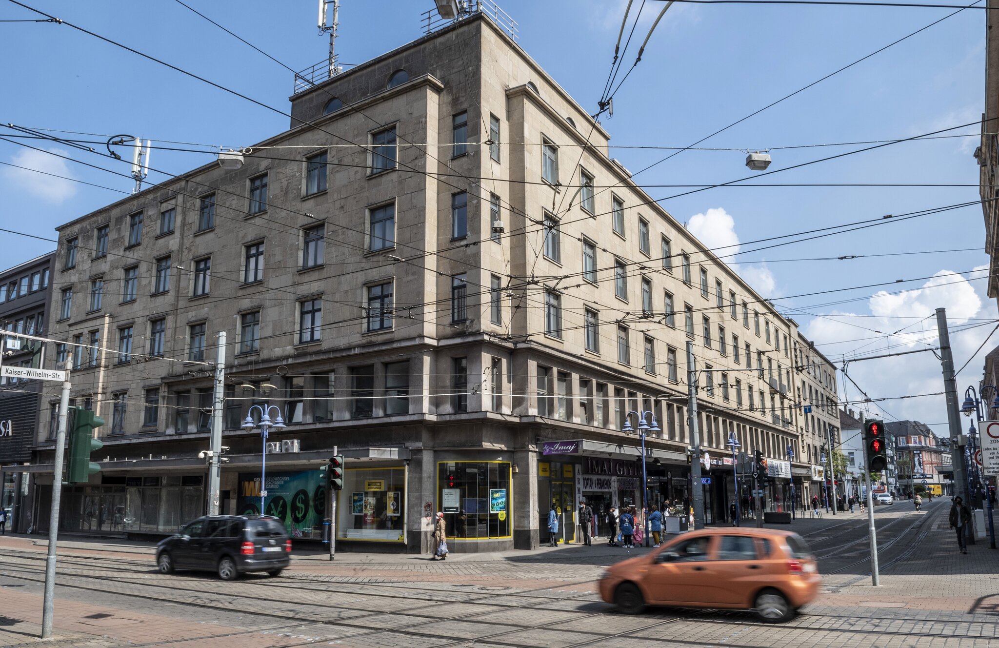 Ticket-Sonderkontrolle: 208 Fahrgäste ohne gültigen Fahrschein in ...