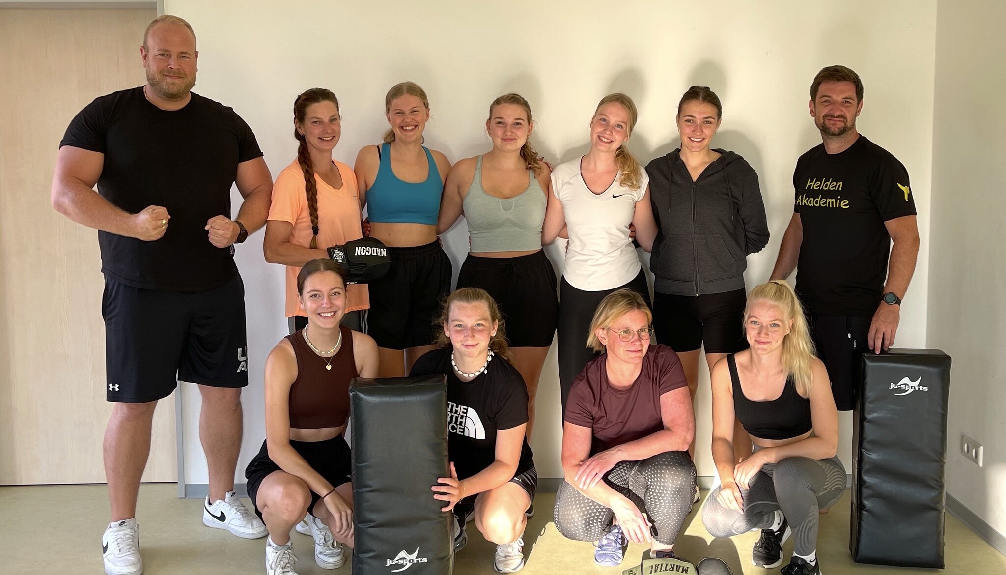 Vereine in Isselburg: Sich mit vollem Einsatz gegen den Angreifer ...