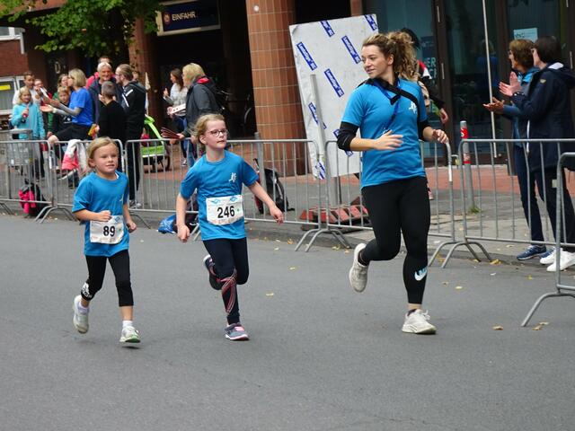 Birgit Jahn (TC Kray ) war beim Jubiläum dabei: Tolle Stimmung beim 20 ...