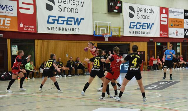 Borussia Dortmund / BVB / Damenhandball: Alina Grijseels, Dana ...
