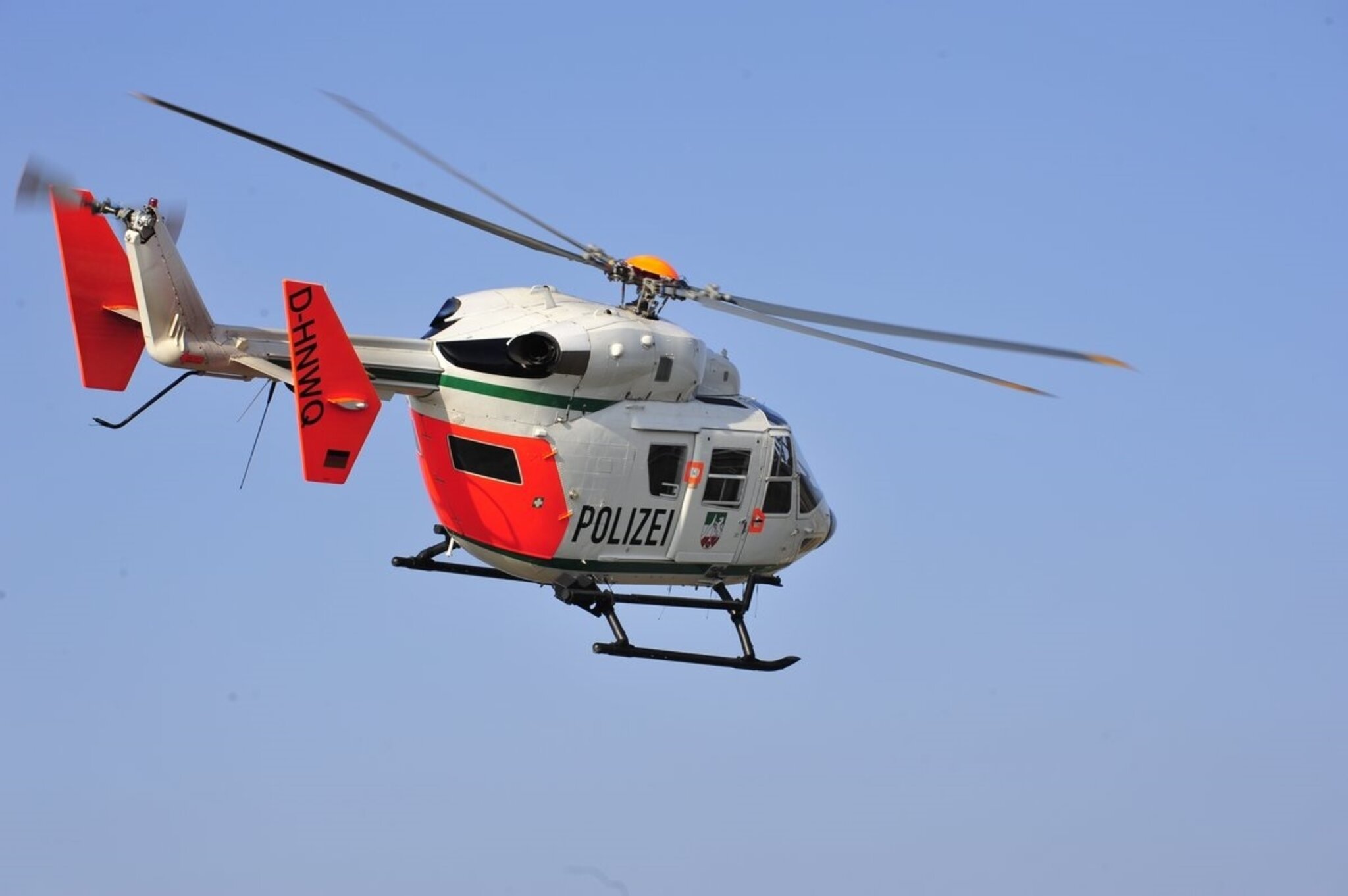 Laserpointer in Schalke: Laserpointer in Schalke - Tatverdächtige ...