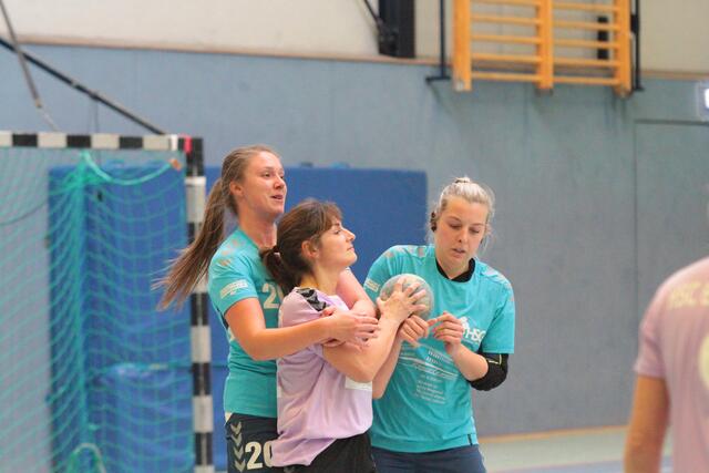 2. Damen HSG auswärts auf Emst: Keine Tagesform führt zu Zitterspiel - Gevelsberg