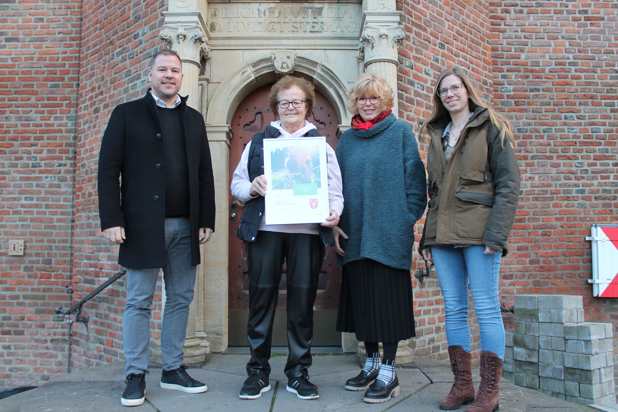 Kalkar: Klimaschutzpreis 2022 im Rathaus überreicht - Kalkar