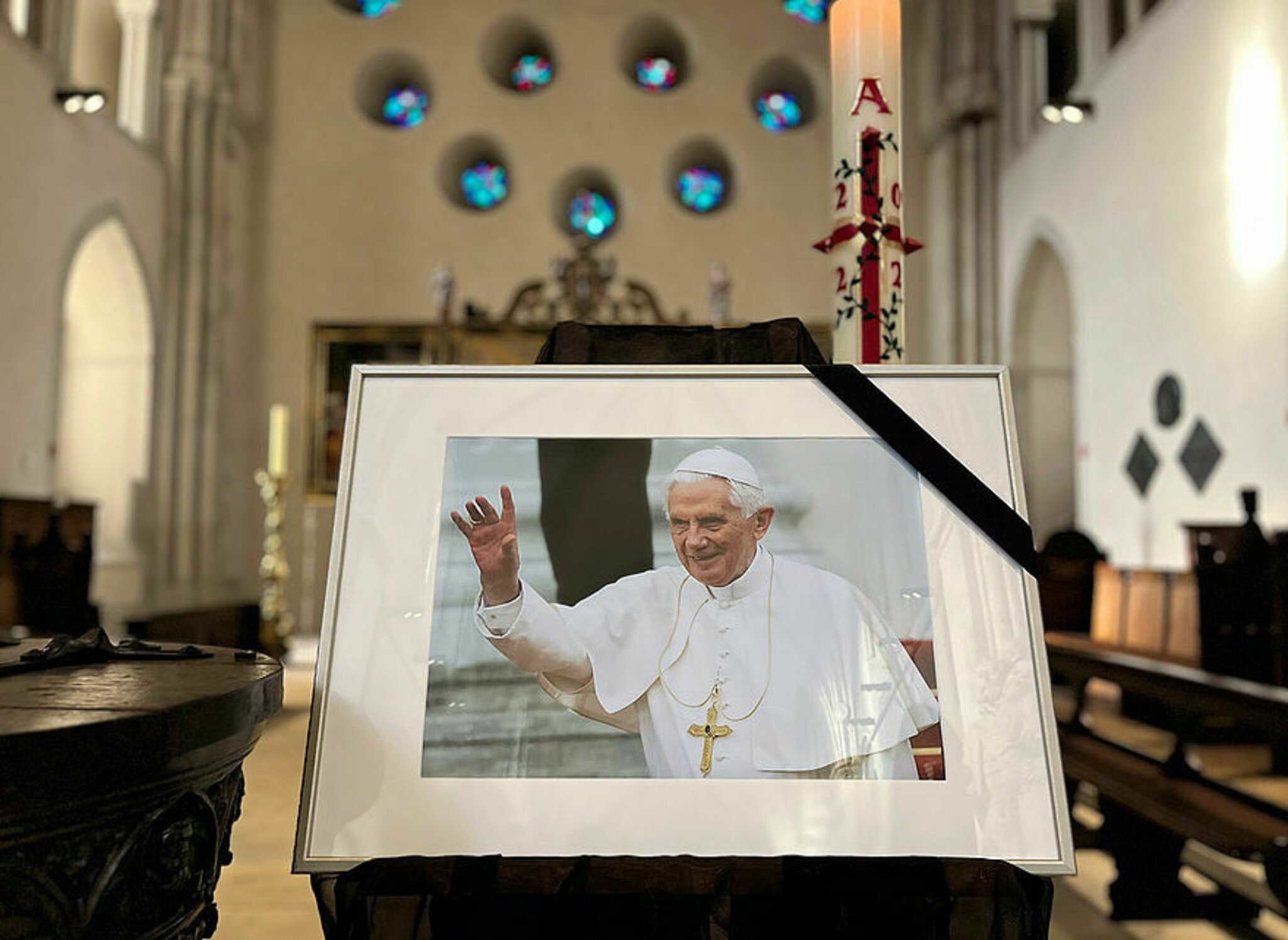 Gedenken an Papst em. Benedikt XVI. im Bistum Münster - Marl