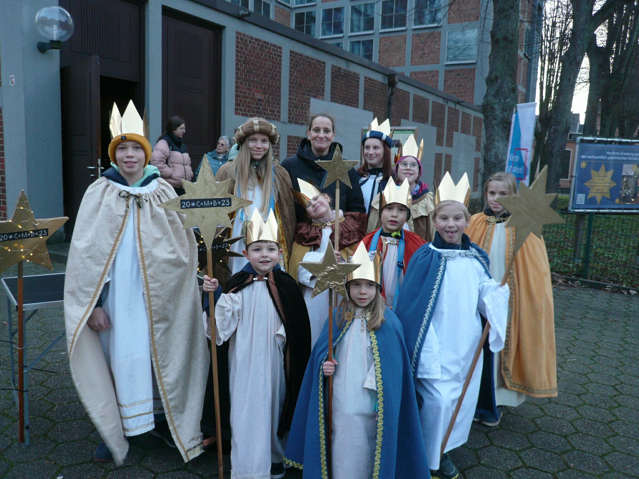 Motto: Kinder stärken - Kinder schützen: St. Antonius-Sternsinger ...