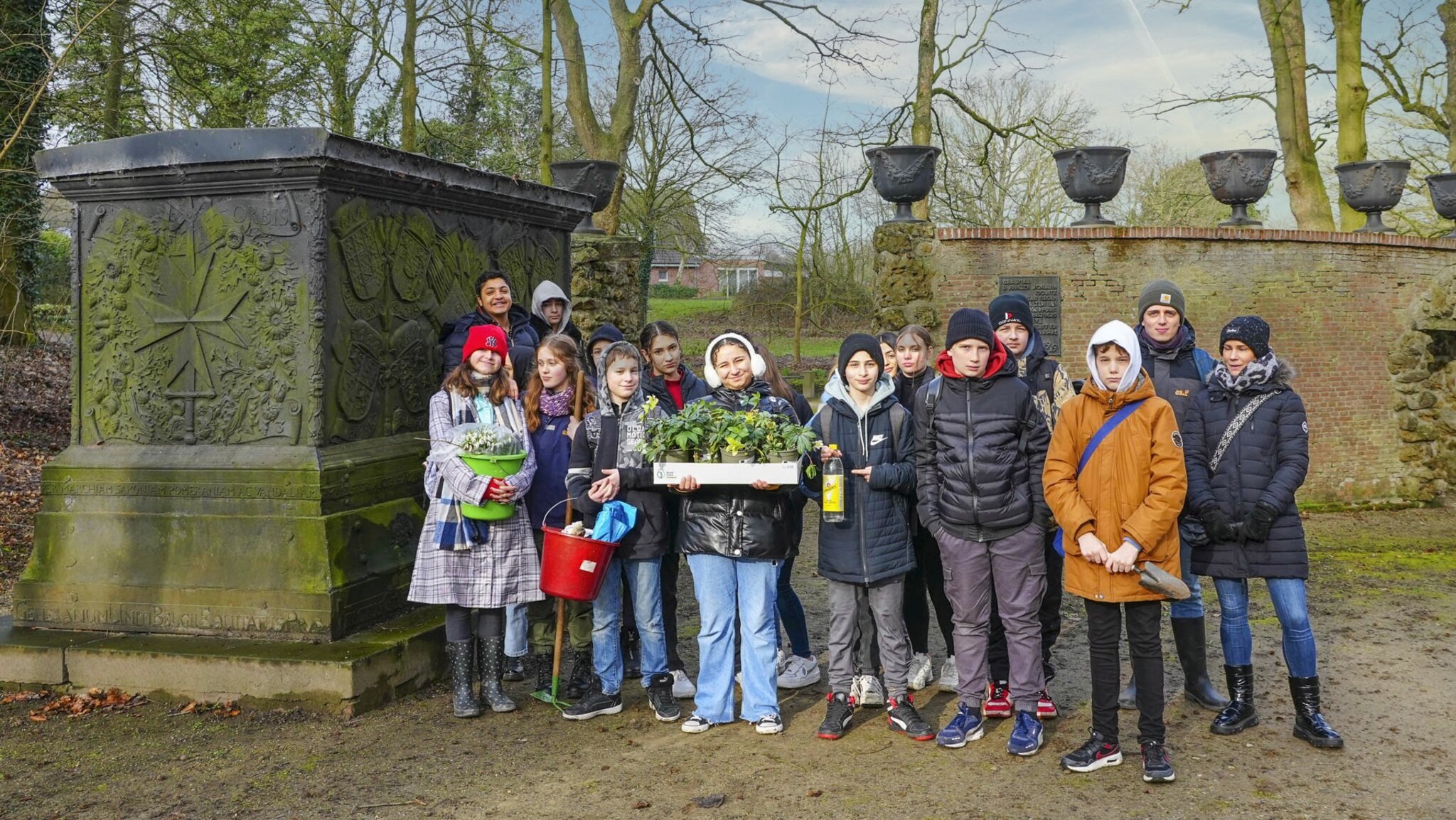 Karl-Kisters-Realschule und Klevischer Verein: Projekttag zu Natur und Historie der Klever ...