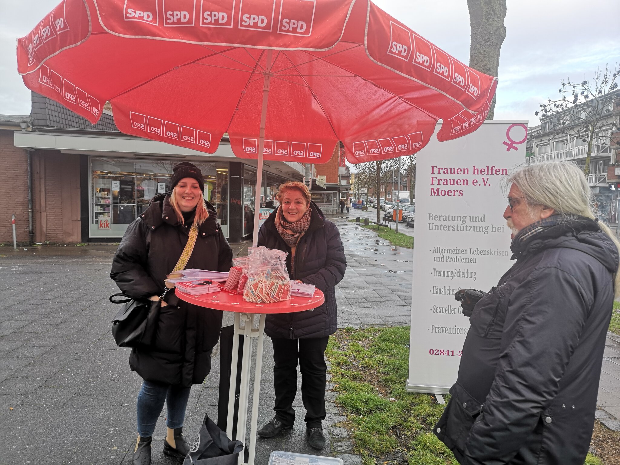 Weltfrauentag: Wird schon wieder gewählt.. - Moers