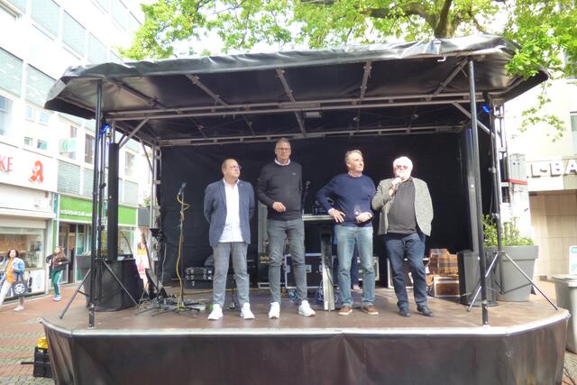 Weinfest 2023 in Steele: 45.Weinfest in Essen-Steele auf dem Kaiser ...