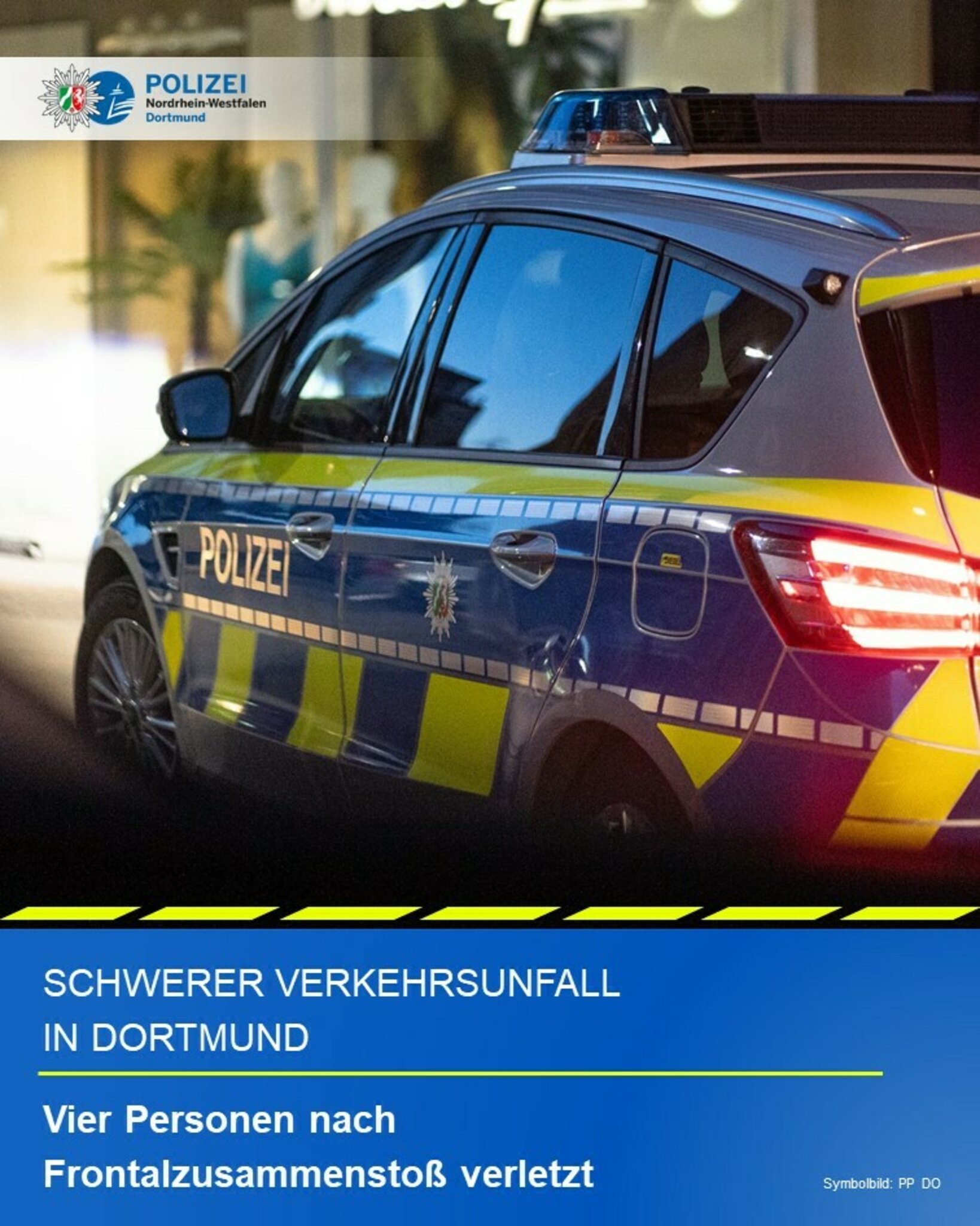 Schwerer Verkehrsunfall: Vier Personen nach Frontalzusammenstoß verletzt - Marl