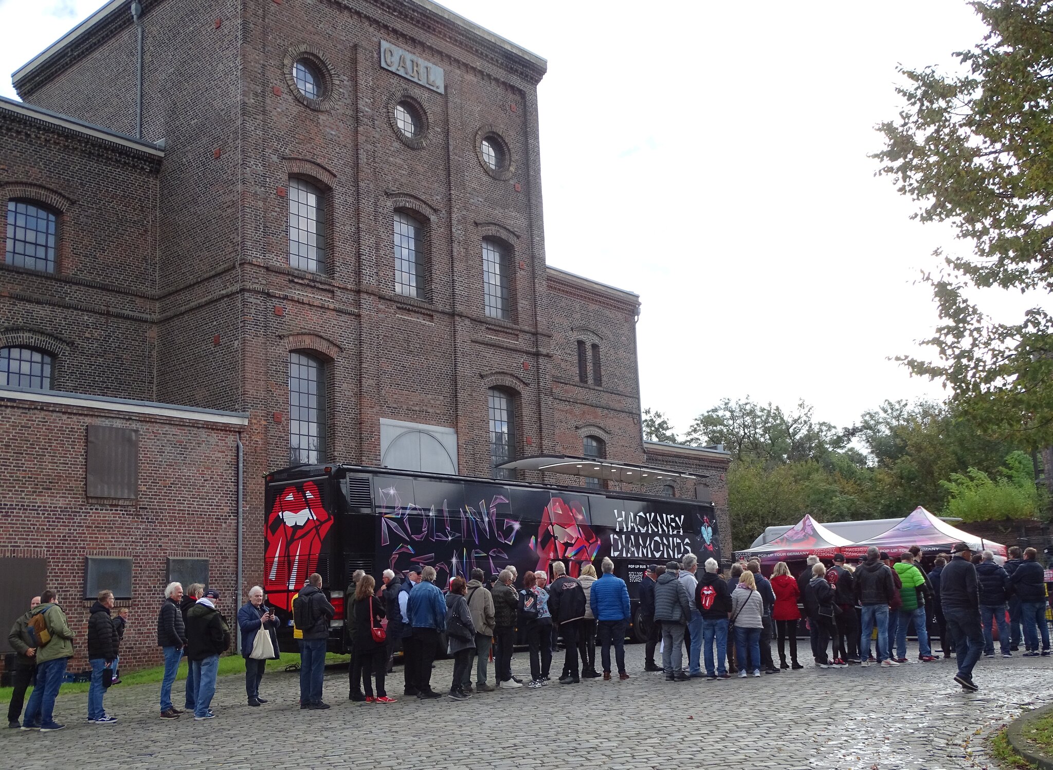 So funktioniert Werbung: Der Rolling Stones-Bus auf Zeche Carl - Essen-West
