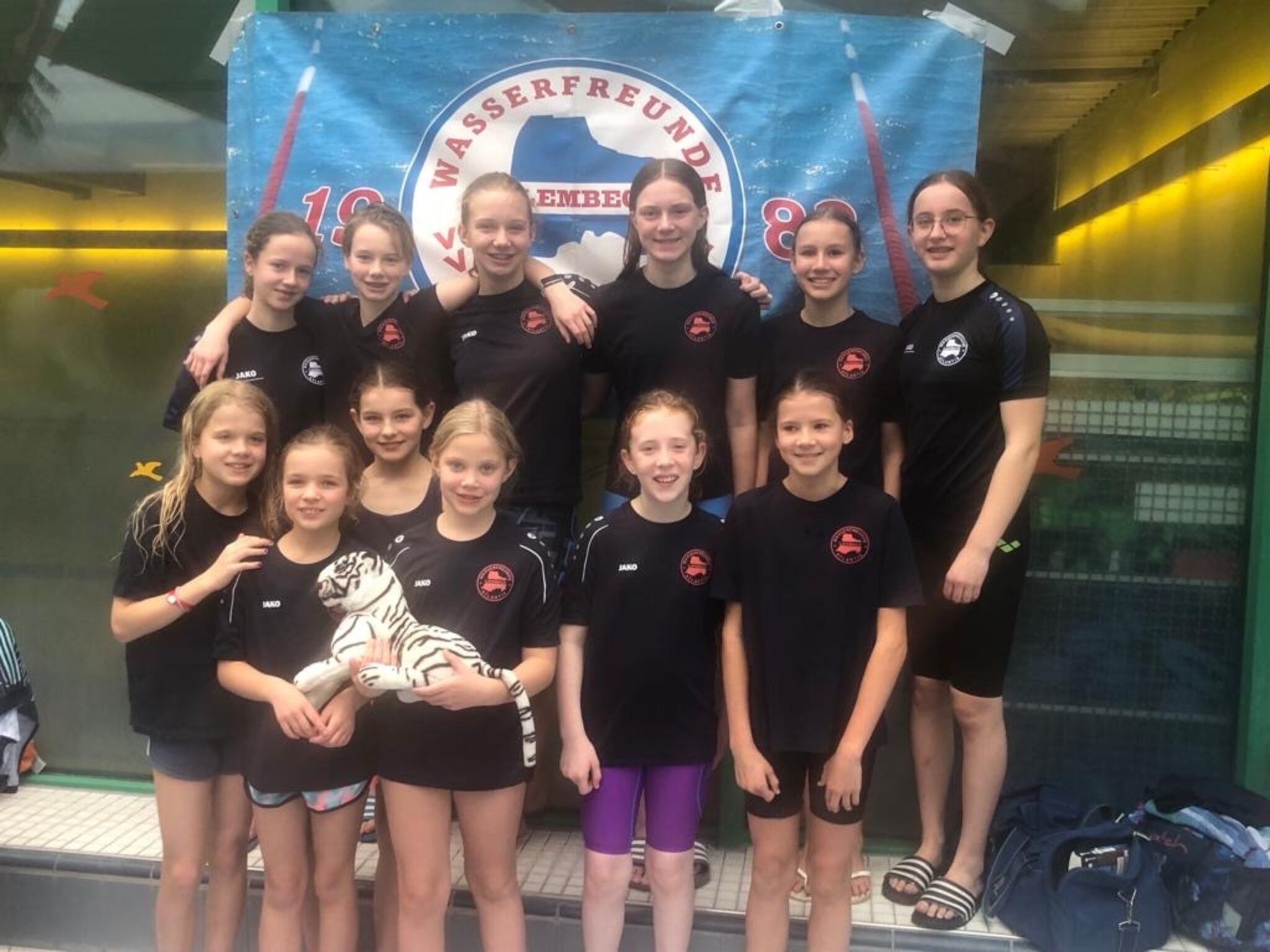 Lembecker Schwimmerinnen mit starken Leistungen in Coesfeld - Dorsten