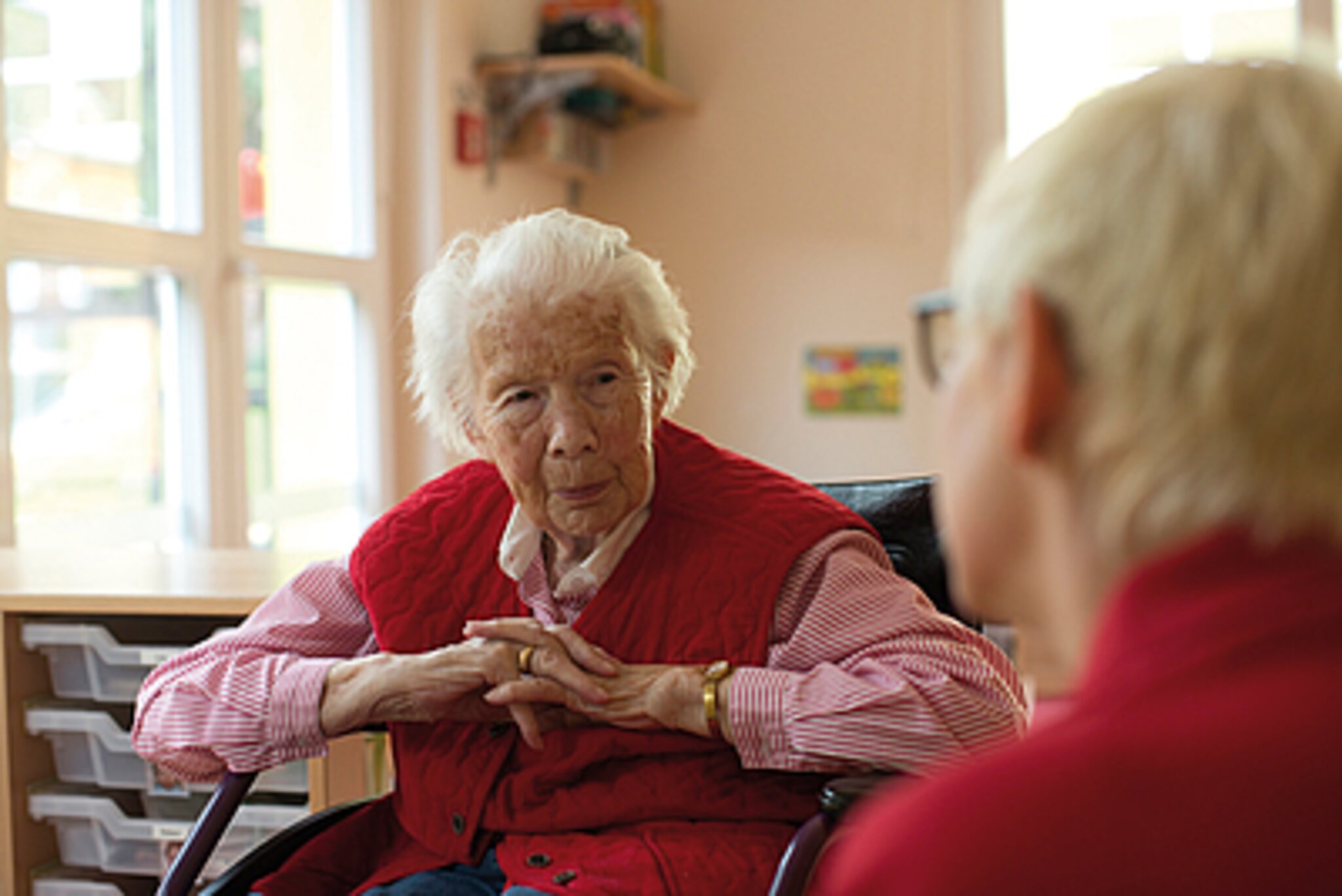 Frühlingszeit, Reisezeit.: Mit dem Roten Kreuz nach Walibo - Herne