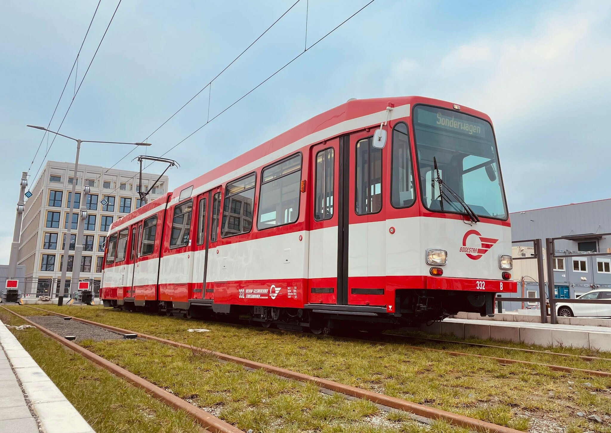Historische Straßenbahn trifft Job-Zukunft: VhAG-Saisoneröffnung am 5 ...