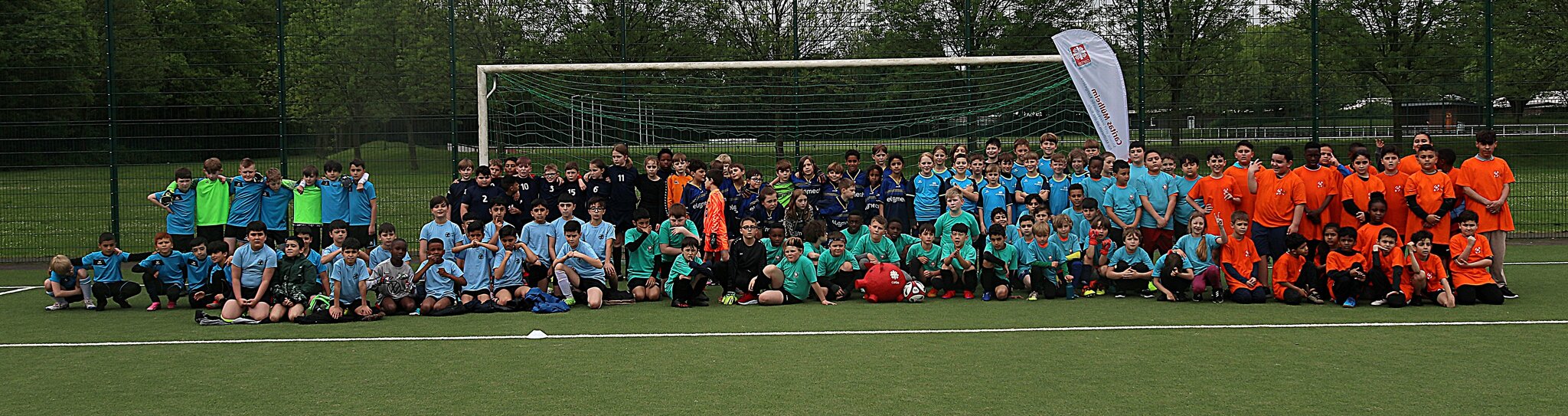 Martin von Tours Schule kickt erfolgreich: Caritas organisierte das OGS-Fußballturnier - Mülheim ...