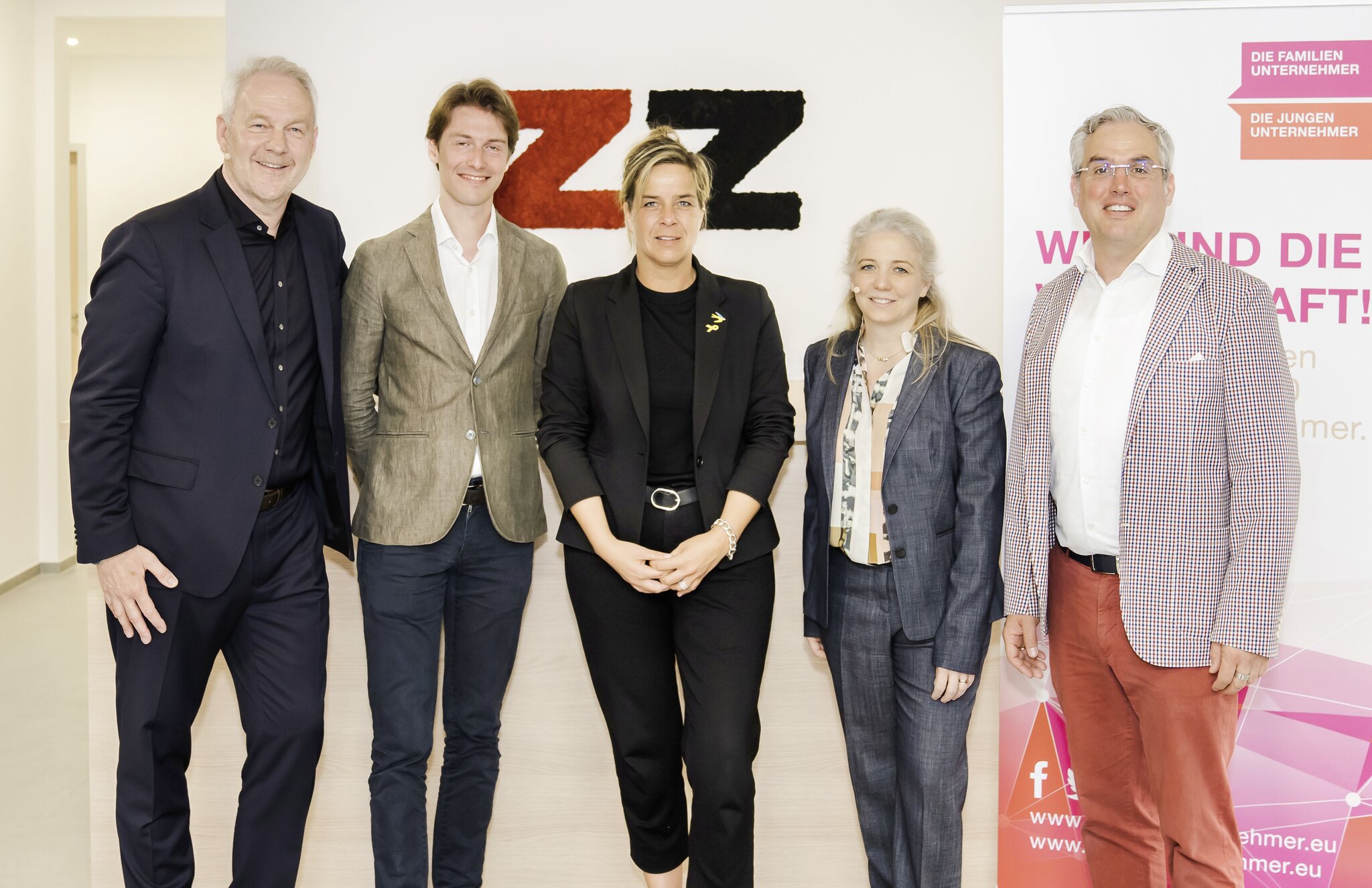 DIE FAMILIENUNTERNEHMER in NRW: Regierung und Mittelstand im Dialog ...