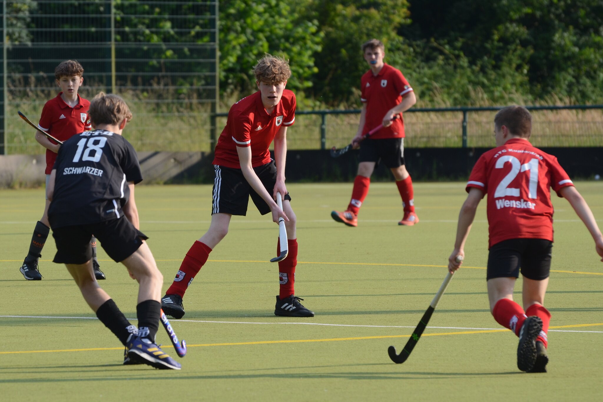 HTC-Hockeyherren 1:3 in Rheine, Damen siegreich: Dem Spitzenreiter ...