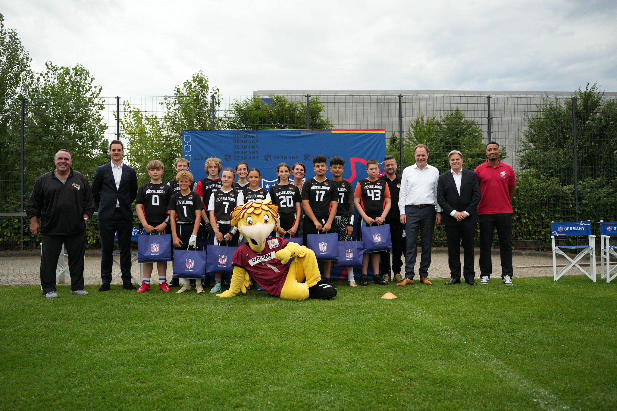 Flag Football: Düsseldorf Firecats treten bei den internationalen NFL ...