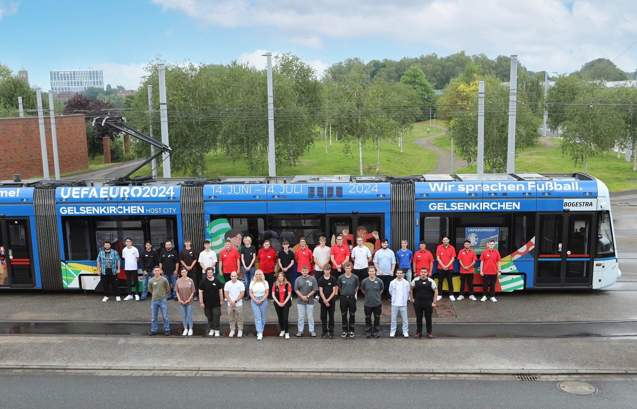 BOGESTRA: 35 Auszubildende starten bei der BOGESTRA – Bewerbung fürs ...