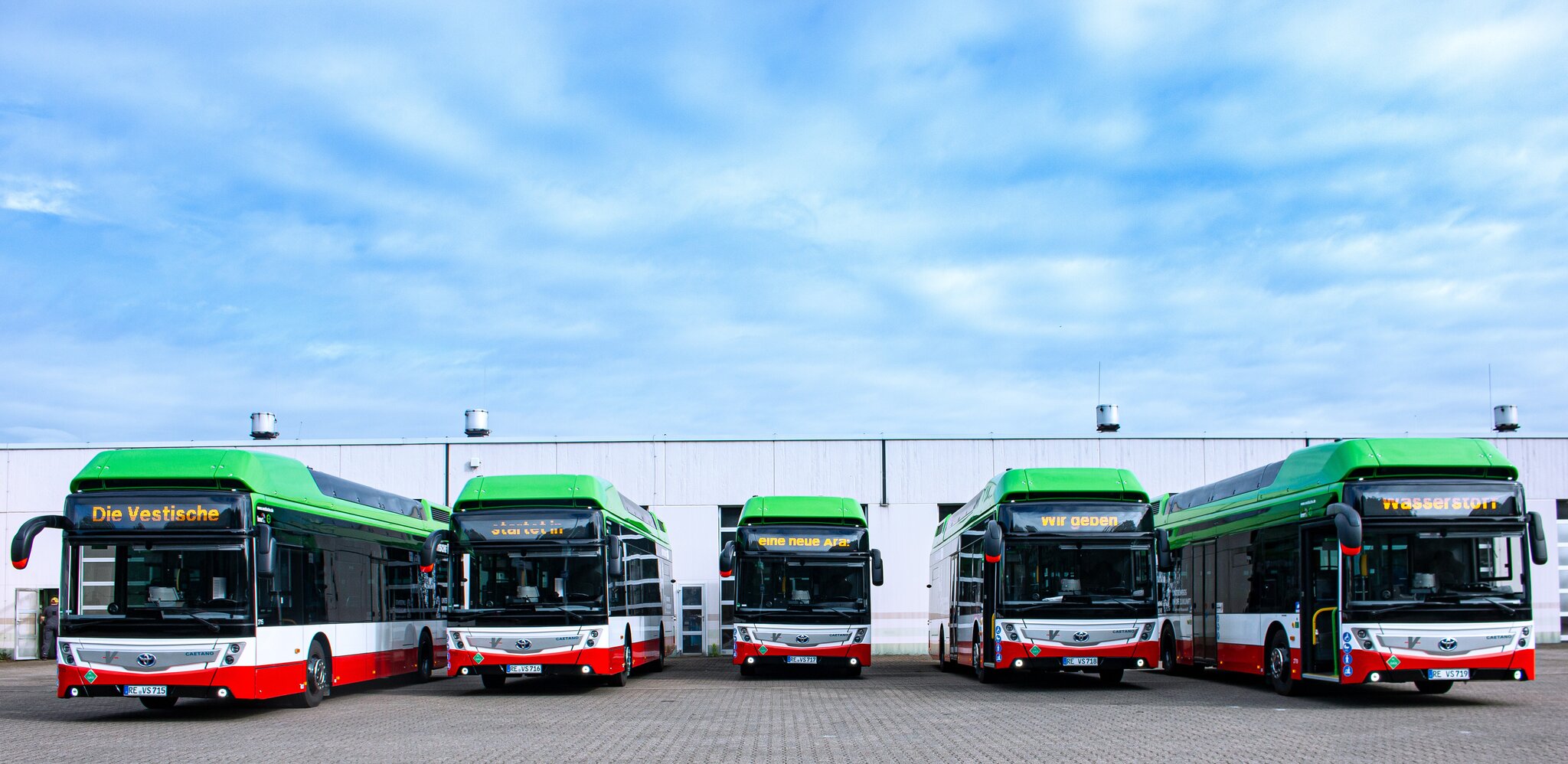 5 Wasserstoffbusse für die Vestische: Start in den emissionsfreien ÖPNV ...