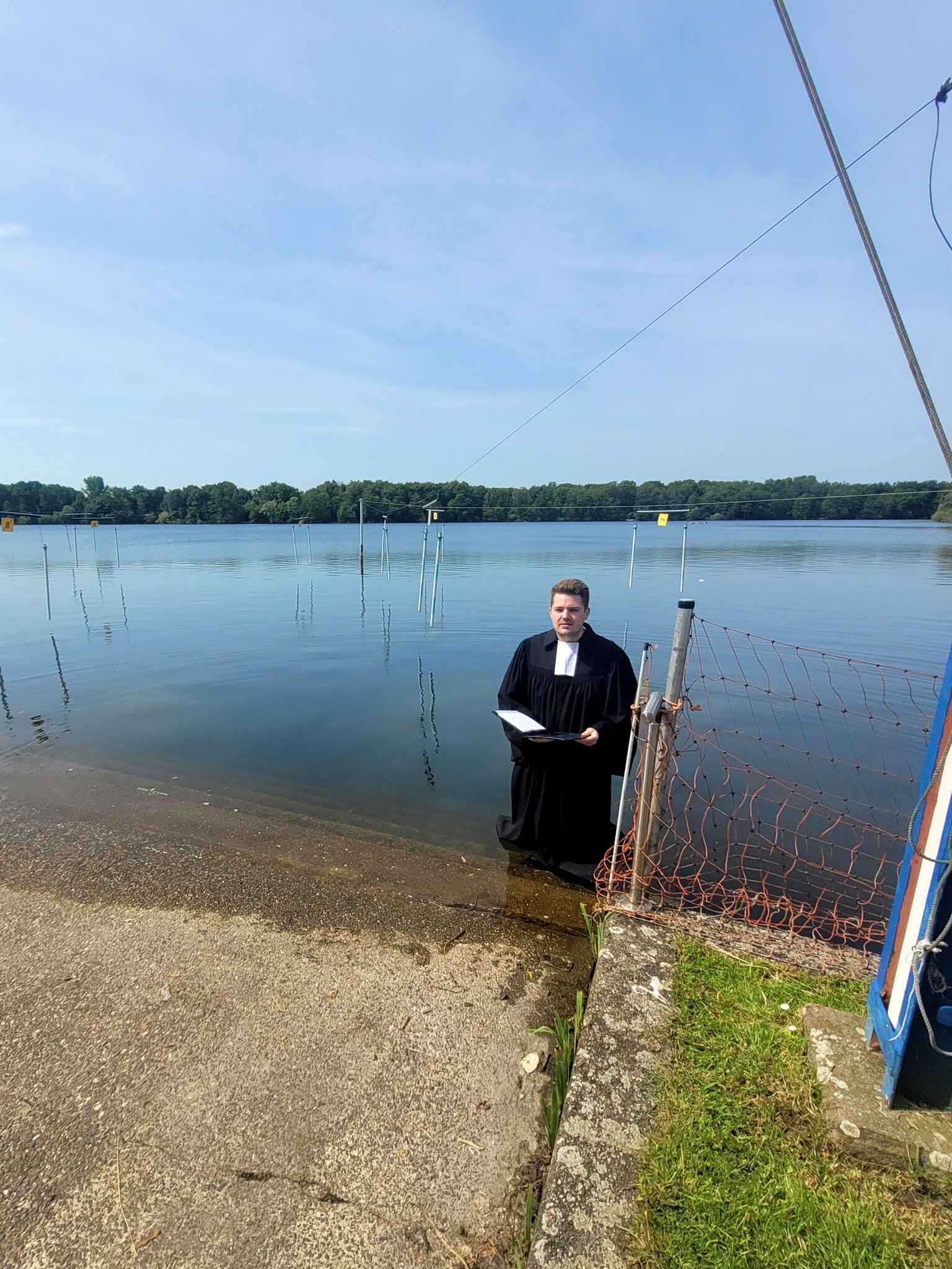 Eric Hansen wird zum Prädikanten ordiniert: Seetaufen waren sein ...
