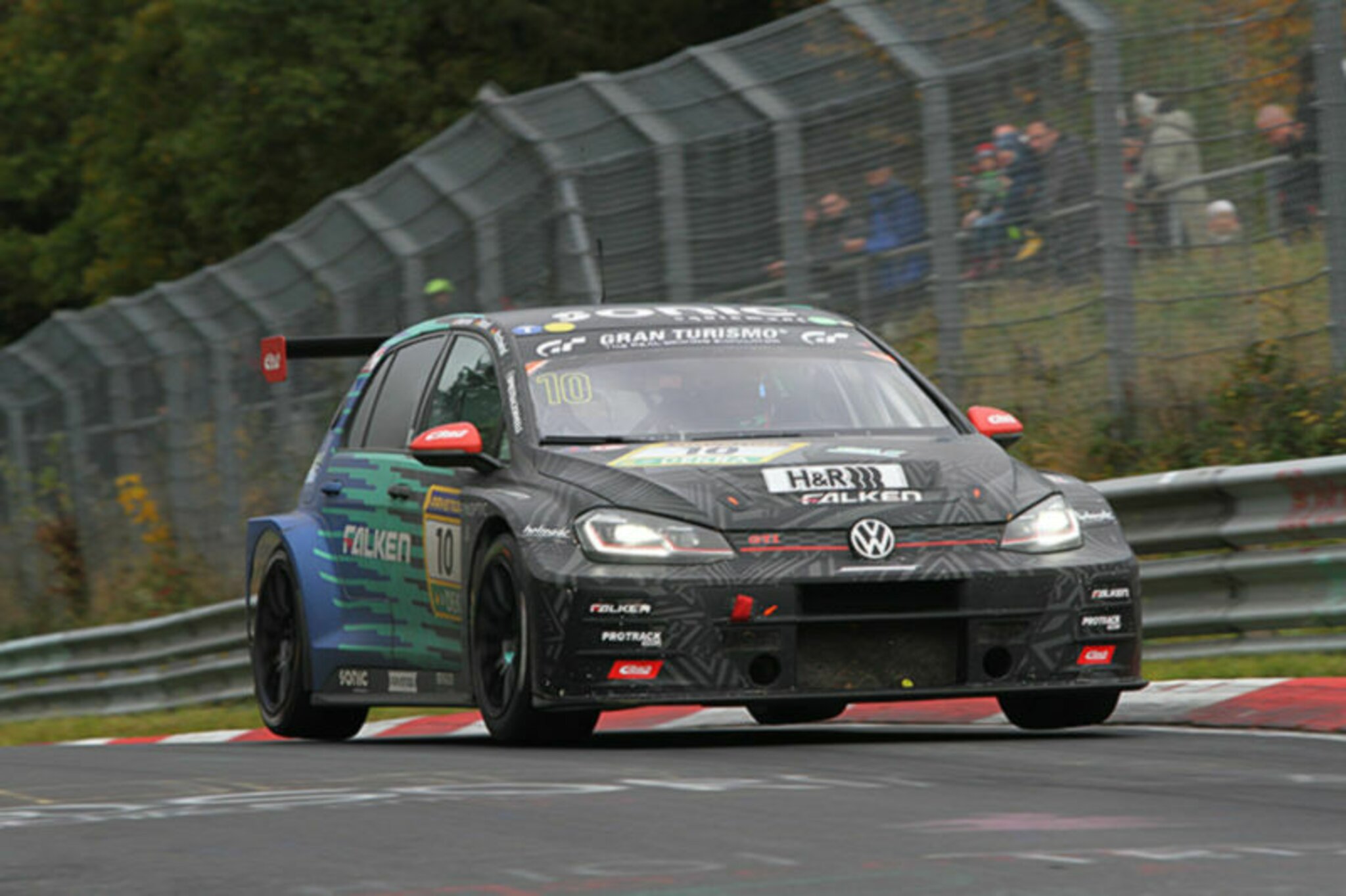 Motorsport: Doppelsieg für Max Kruse Racing bei der NLS - Duisburg