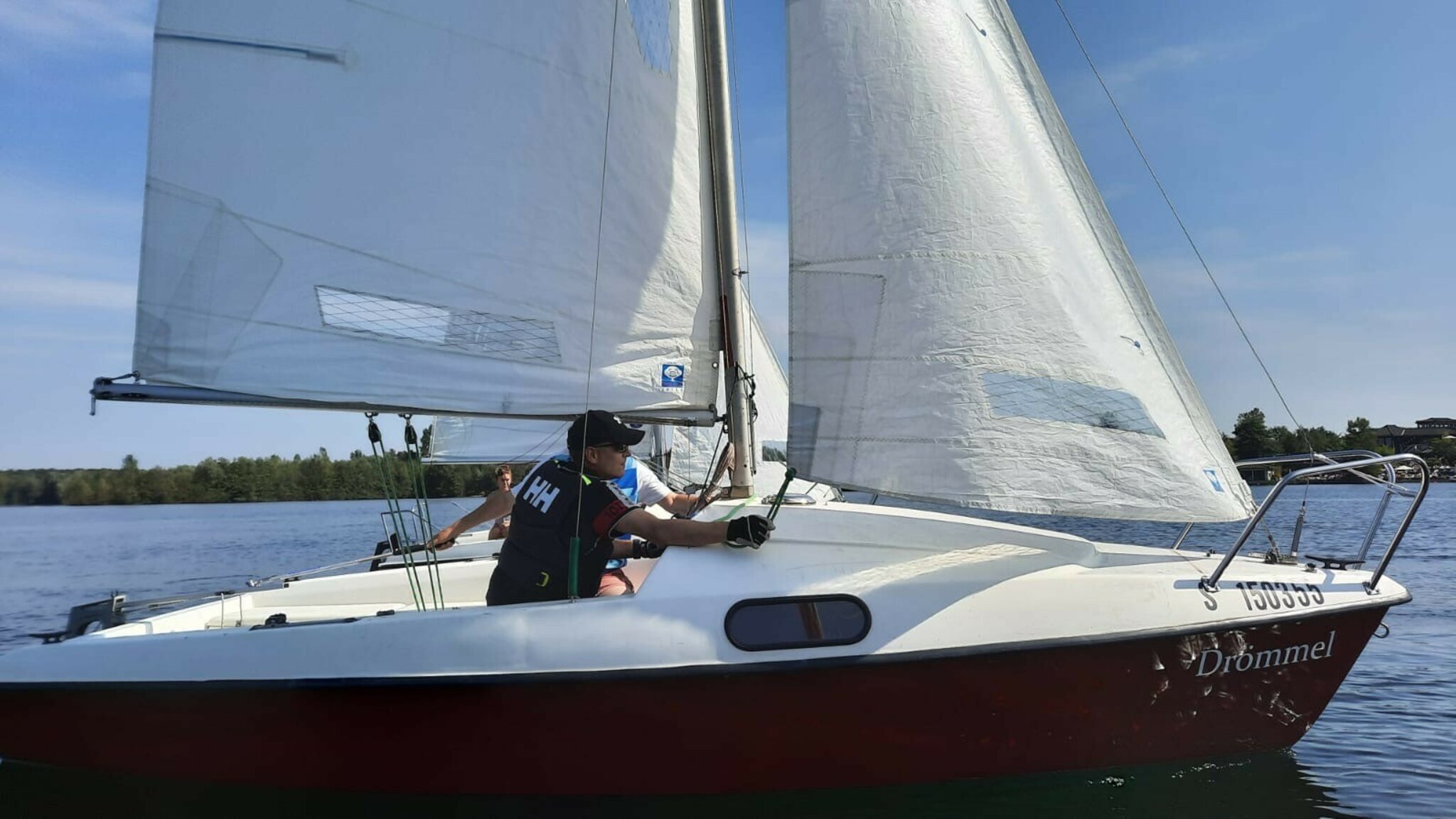 Segelsport am Elbsee - eine spannende Regatta im Spätsommer - Hilden