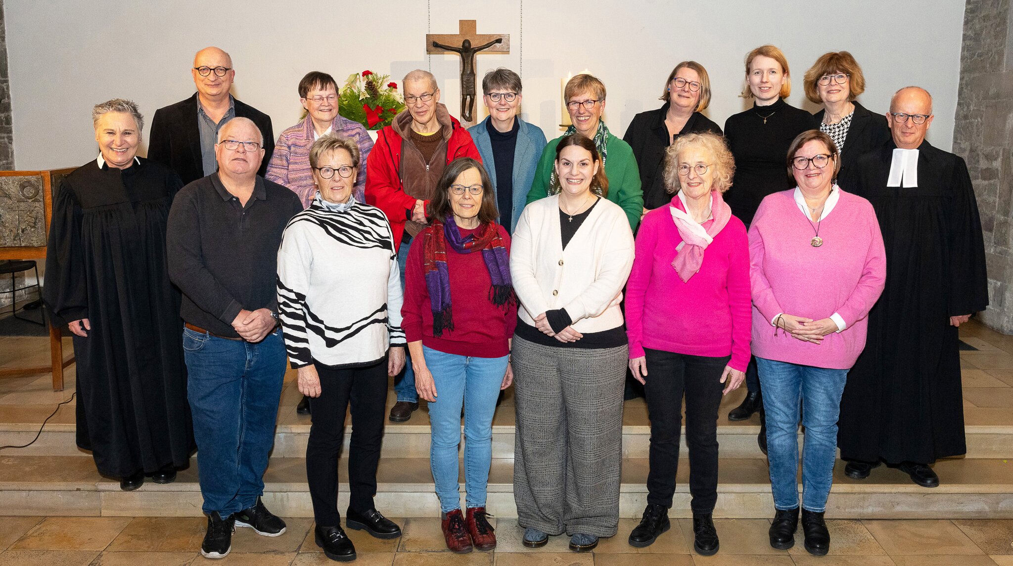 Kirche: 14 Ehrenamtliche zum Dienst in der Seelsorge beauftragt - Essen