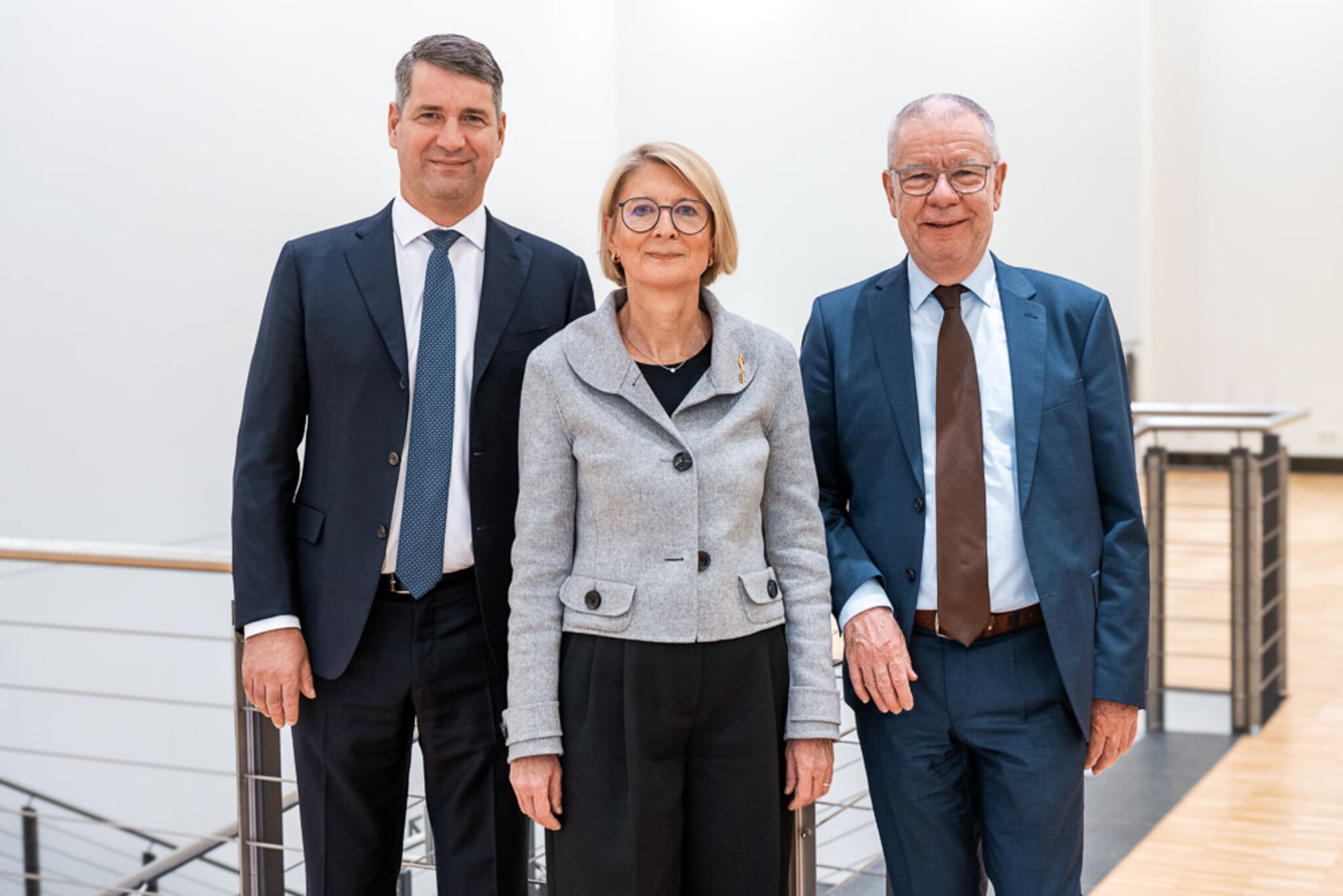 EvK Witten: Prof. Dr. Wiedemann bleibt 1. Vorsitzender der DKG - Witten