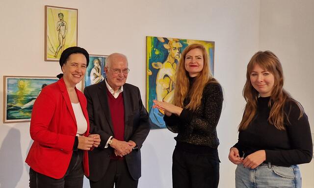 Konzeptkunst-Ausstellung: Susanne Ristows Projekt "Are you a boy" - Hilden