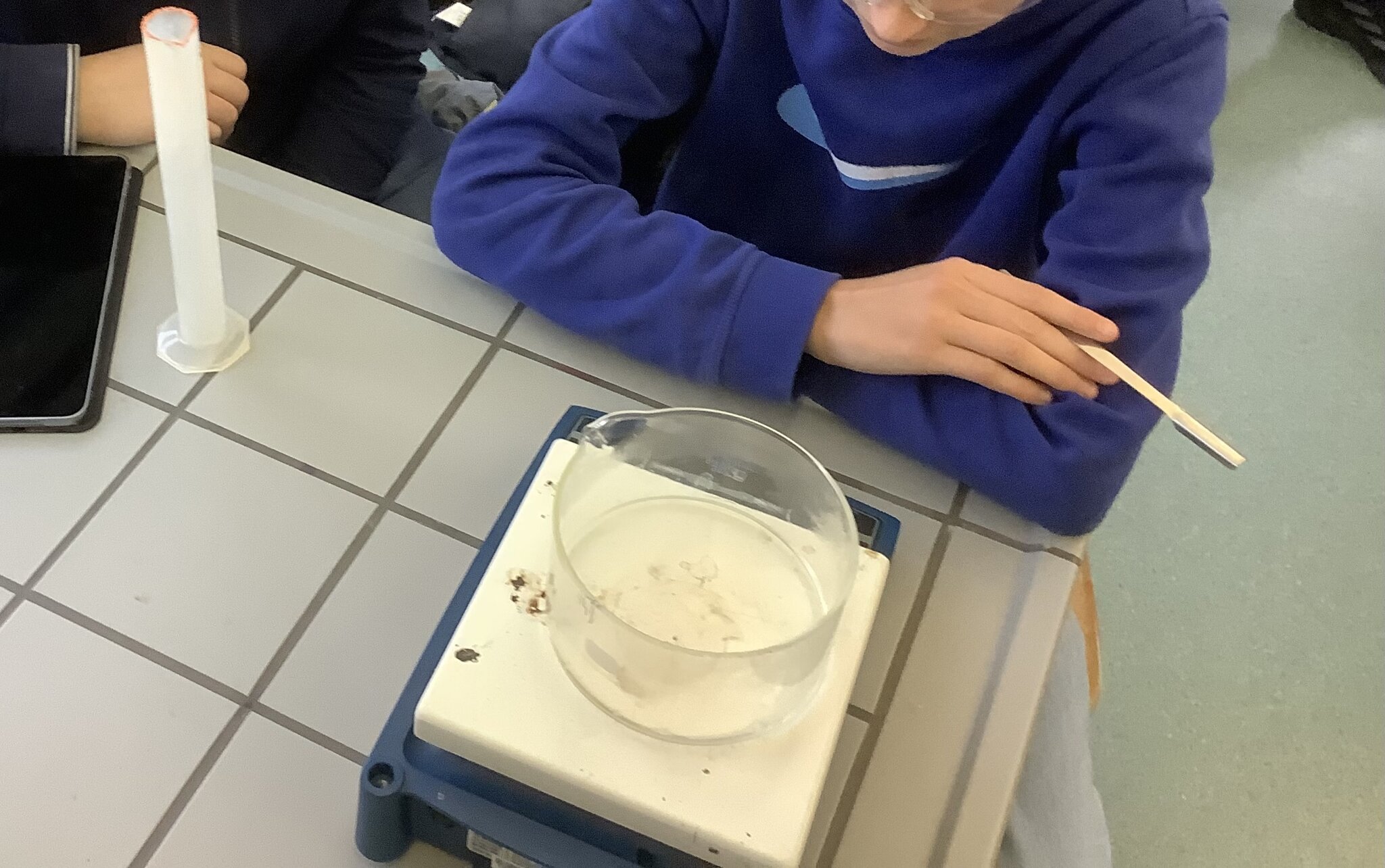 Jugend forscht GyHo: GyHo-Gruppe gewinnt 500 Euro bei Schulwettbewerb ...