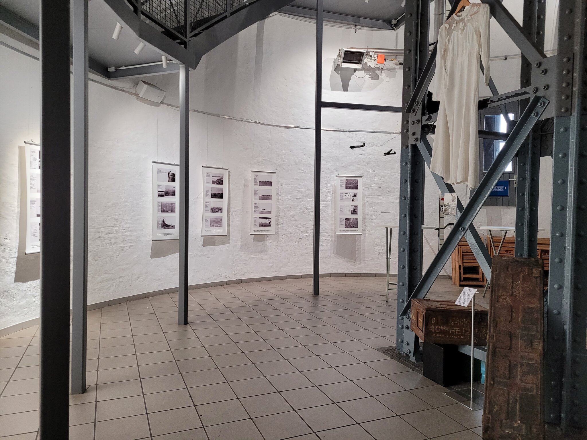 80 Jahre Kriegsende in Wesel: AUS DER DUNKELHEIT - das Deichdorfmuseum ...