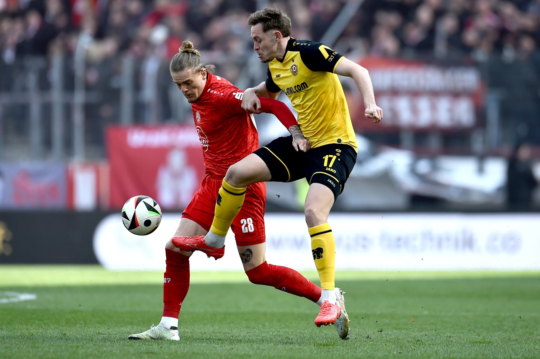 1:1 gegen Tabellenführer Dresden: Wichtiger Punkt für RWE - Essen