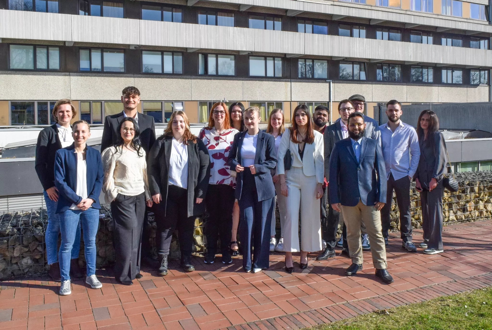 Examensfeier im EvK Witten: Strahlende Gesichter zum Abschluss der ...