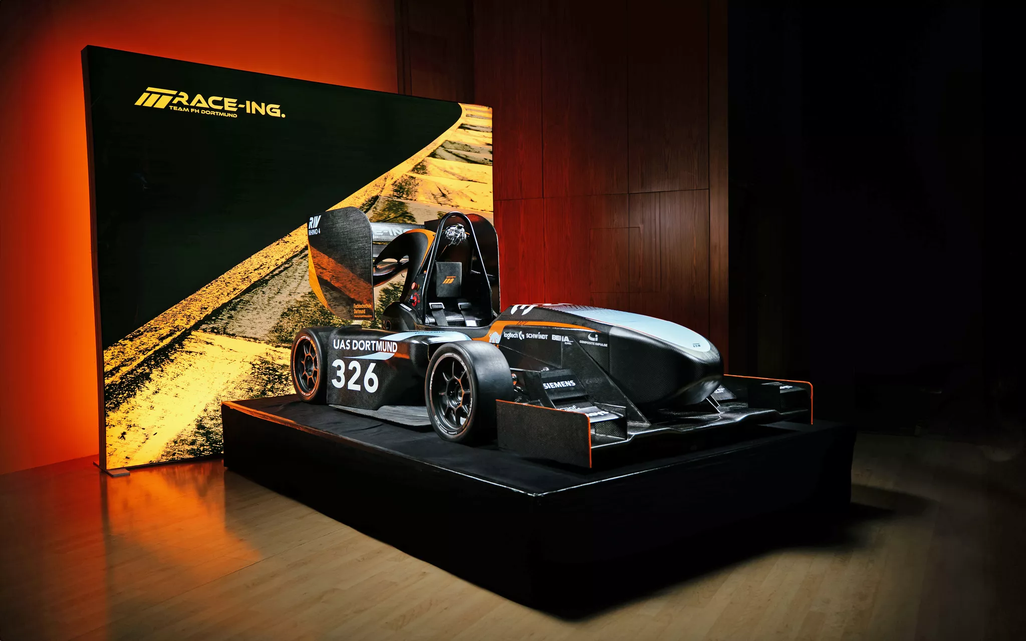 FH Dortmund: Spoiler-Alarm! Race-Ing. Team zeigt neuen Rhino 4 - Dortmund