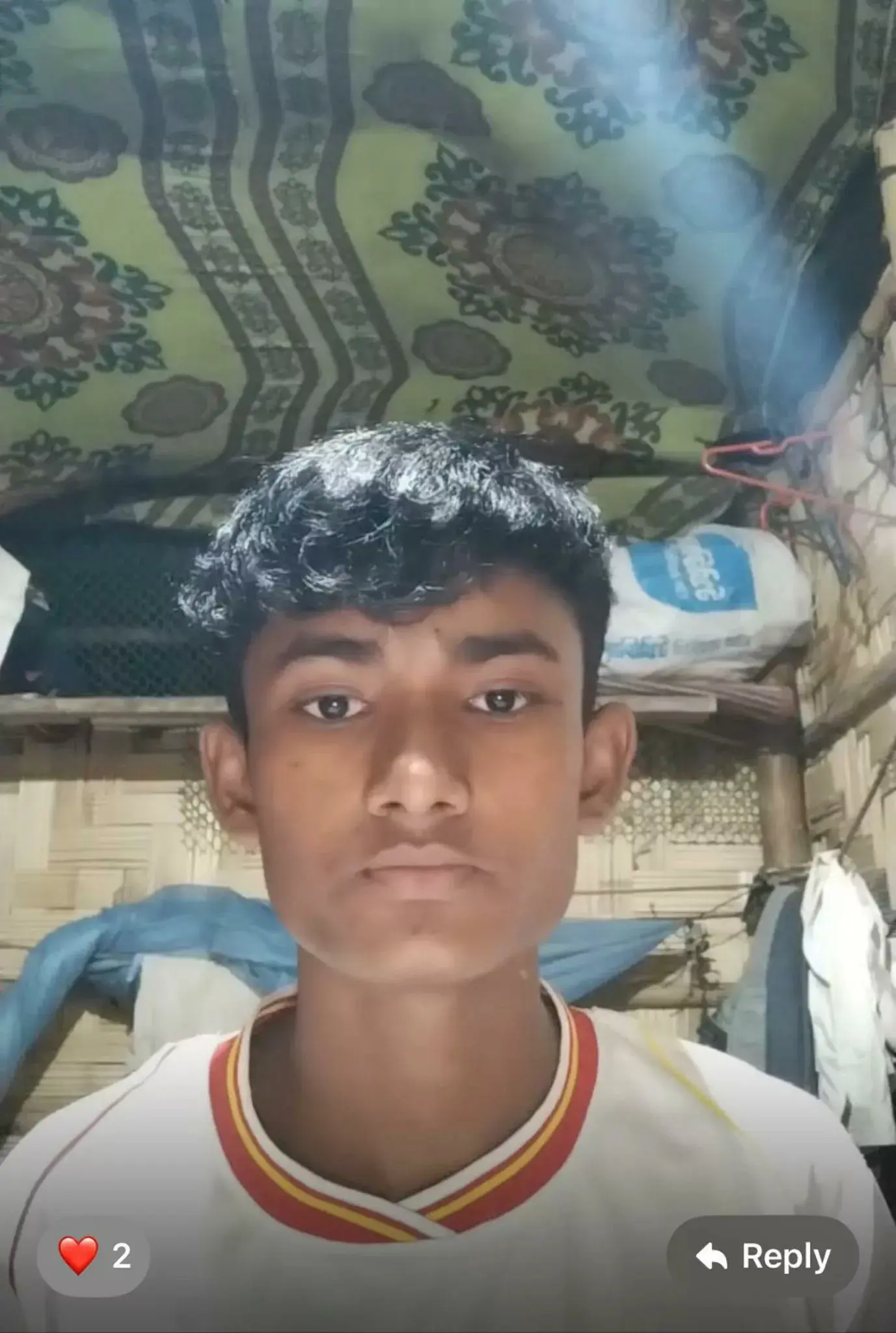 Sabrina Sassi unterrichtet jungen Rohingya: Deutschstunde im ...