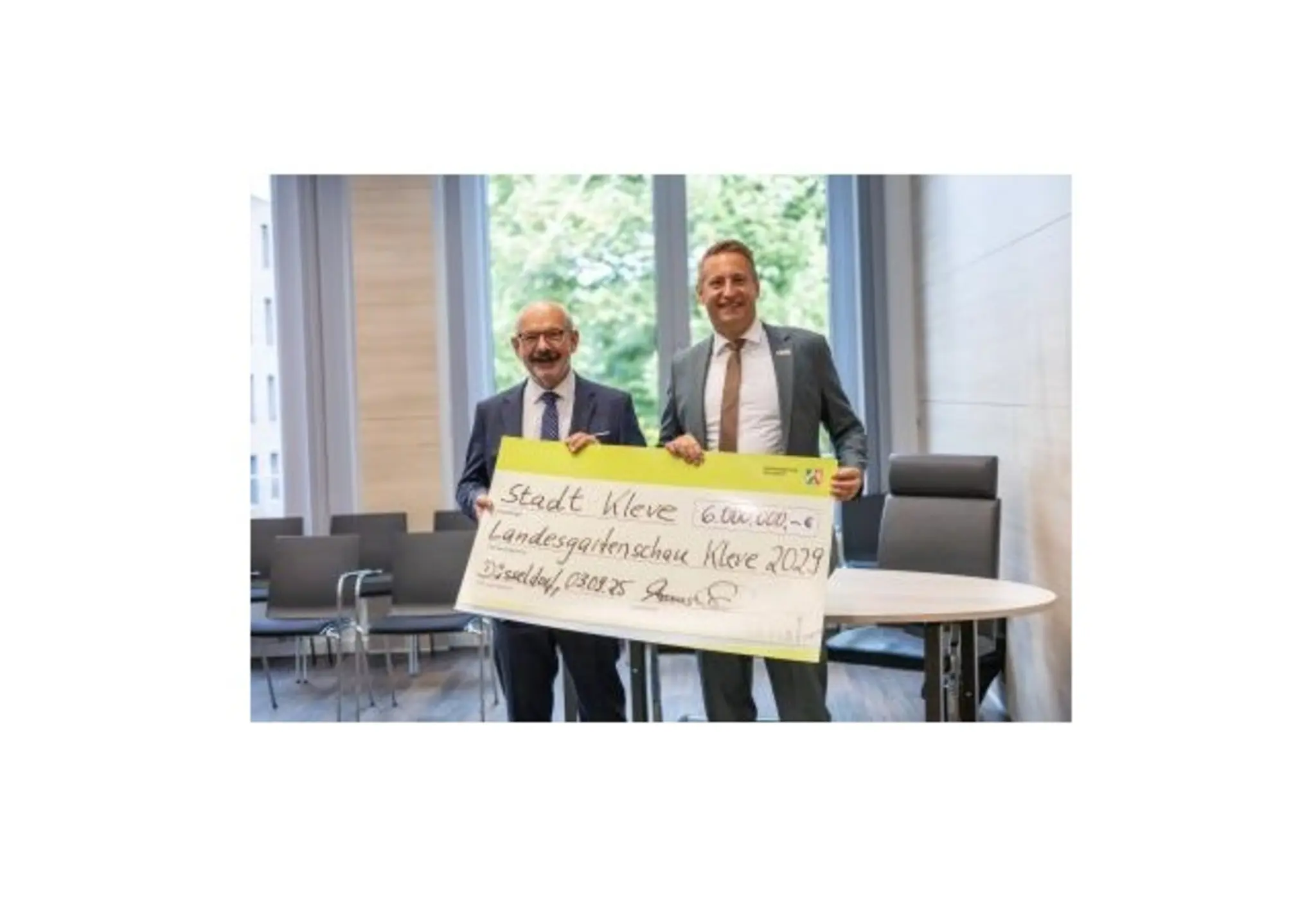 Zara rose сливы debut with her and strongly advised by the