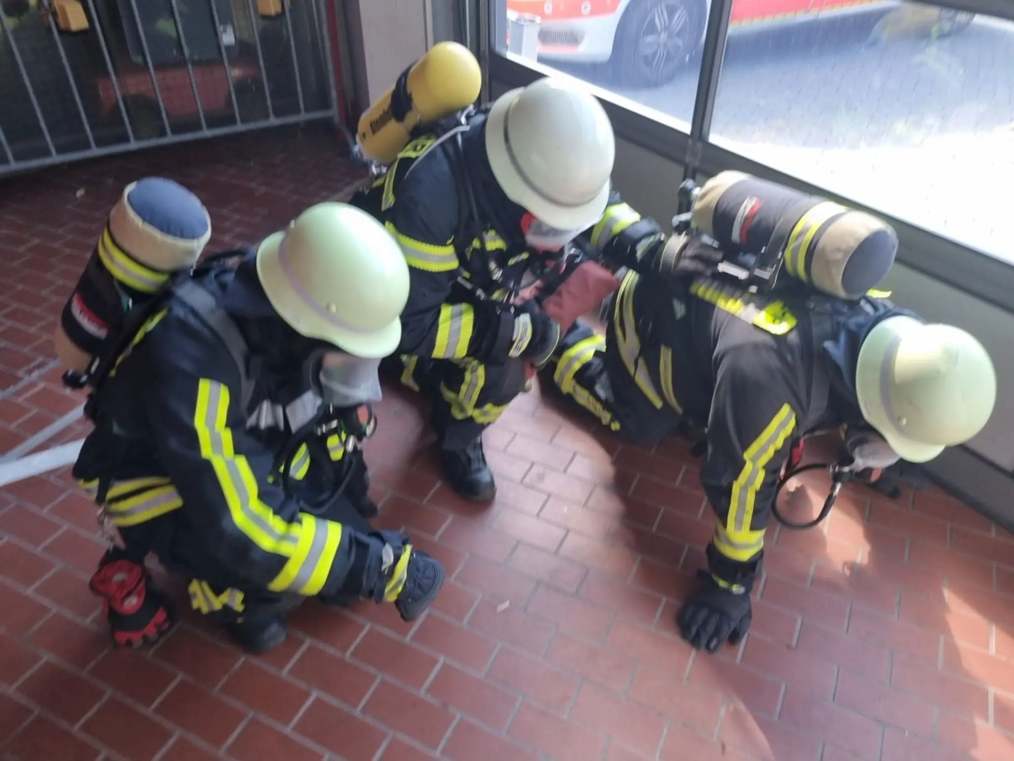 Freiwillige Feuerwehr Werne: Fünf neue Atemschutzgeräteträger ...