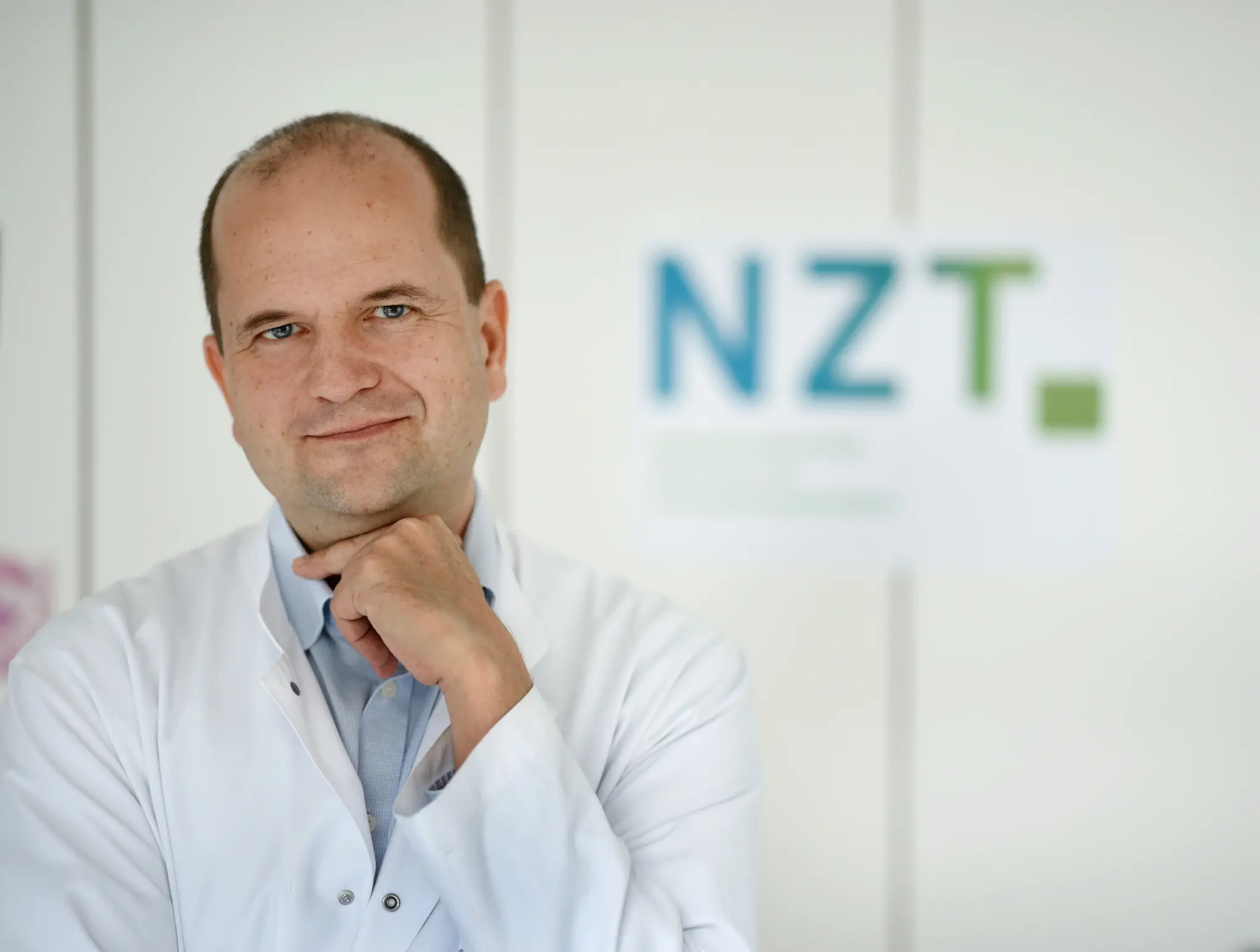 Immunothérapie du cancer : le Prof. Dr. Schulze-Bergkamen répond à vos ...