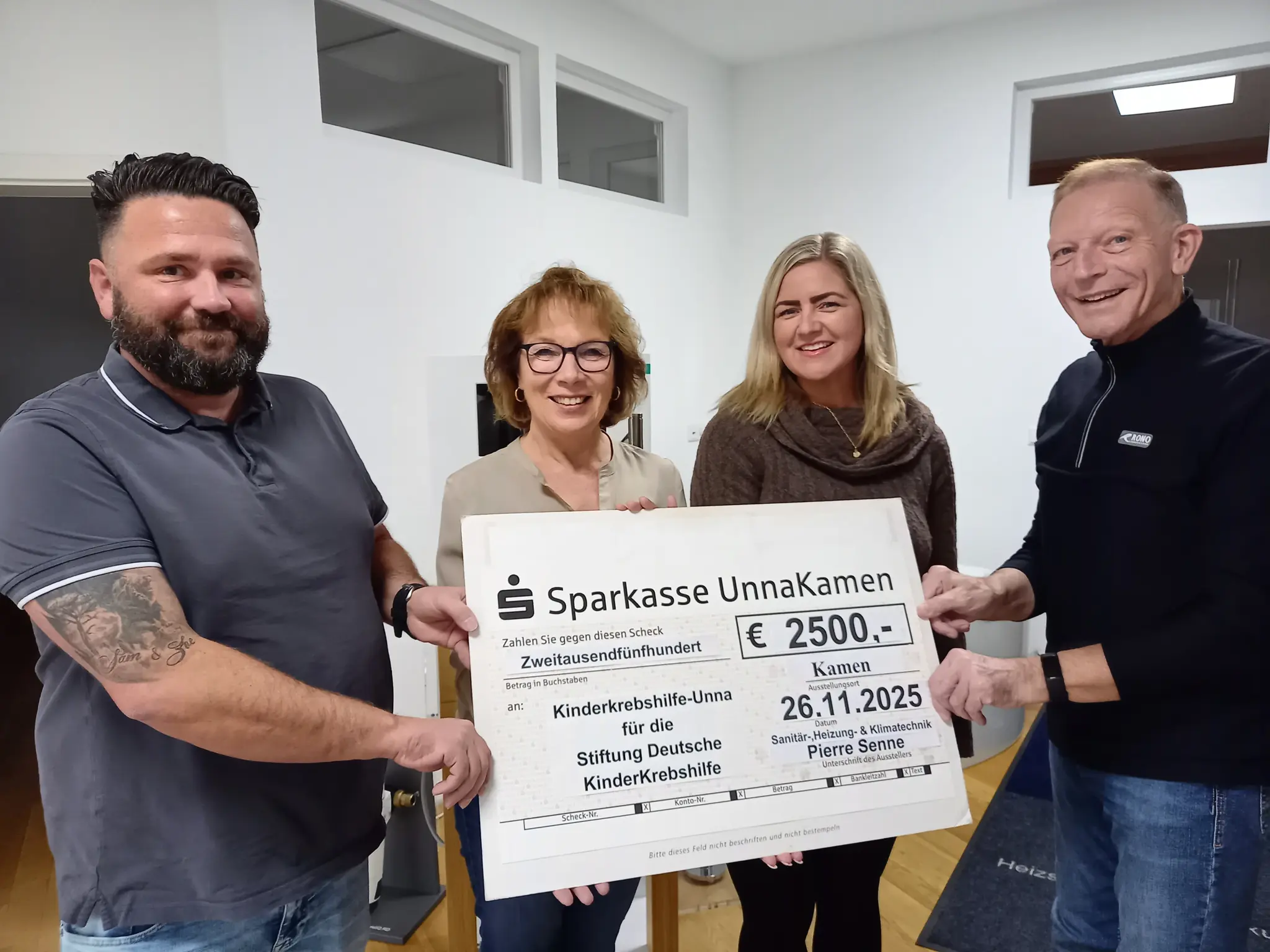 Kinderkrebshilfe-Unna: Die Firma Pierre Senne aus Kamen spendet 2500 ...