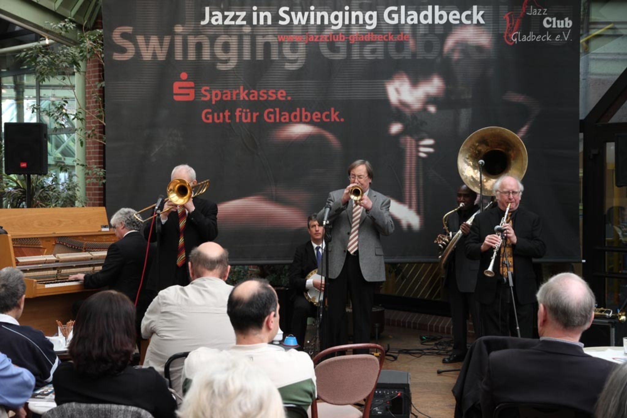 Top Jazzfrühschoppen mit Rod Mason in Gladbeck Mathias-Jakobs-Stadthalle