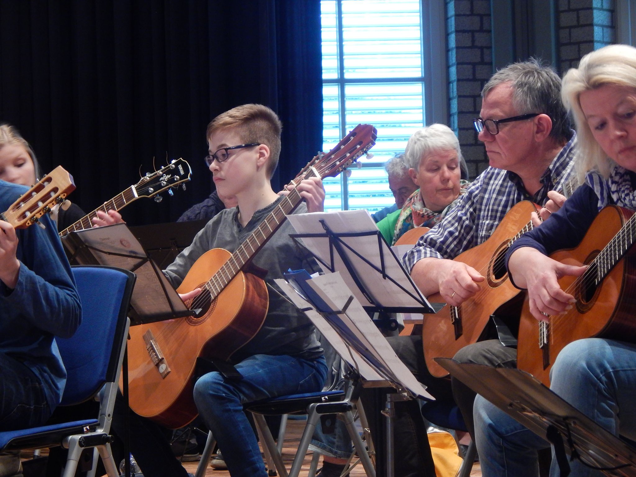Öffentliche Probe des Guitar-Mass-Orchestra in Goch