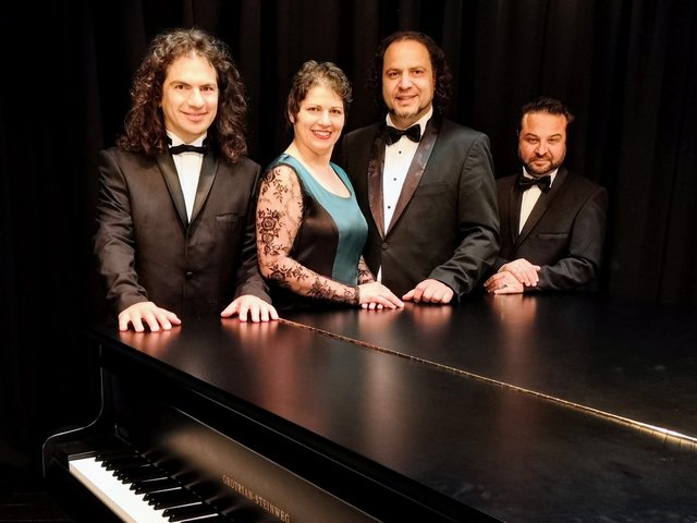 „Schöne Nacht, du Liebesnacht, o stille mein Verlangen…“ Die Freunde ...