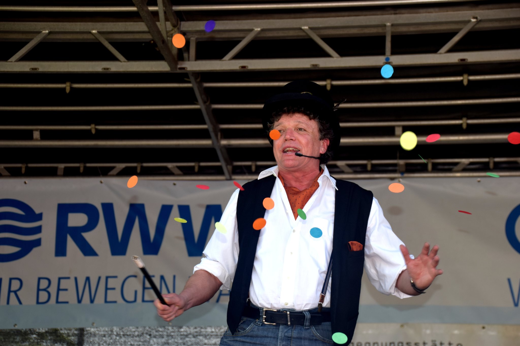 Heute... Der Zauberer Martin Freund auf dem Styrumer Familienfest